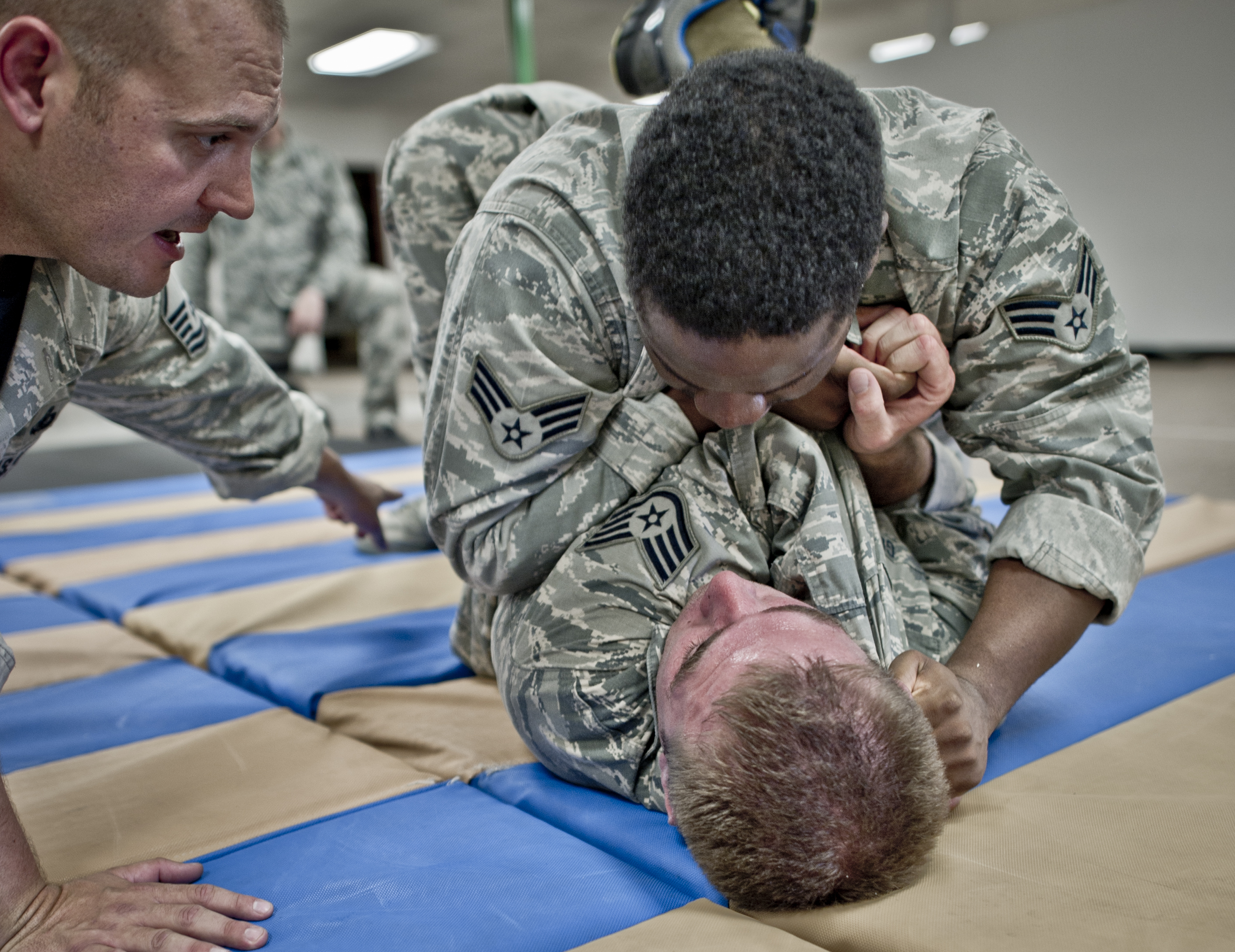 Defenders dig deep during combatives training > Holloman Air Force Base ...