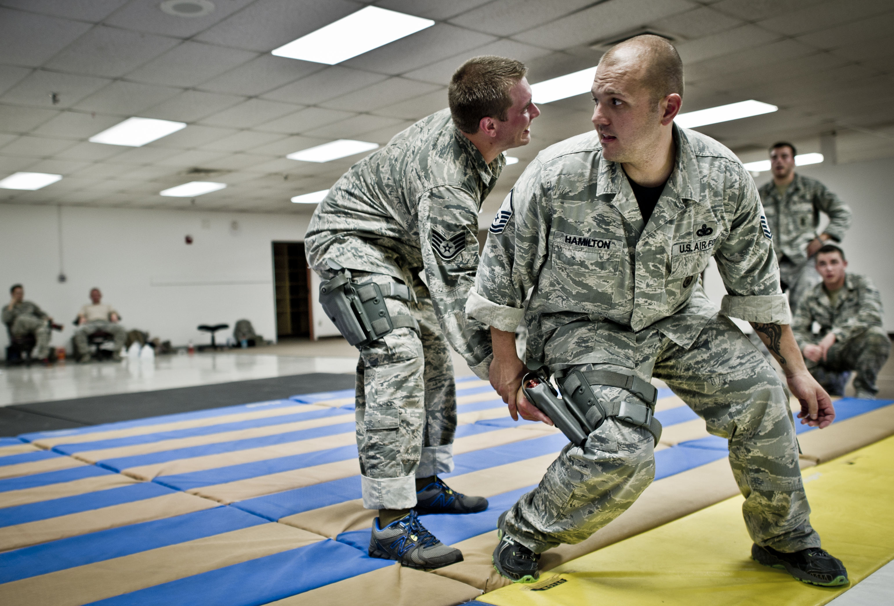 Defenders dig deep during combatives training > Holloman Air Force Base ...
