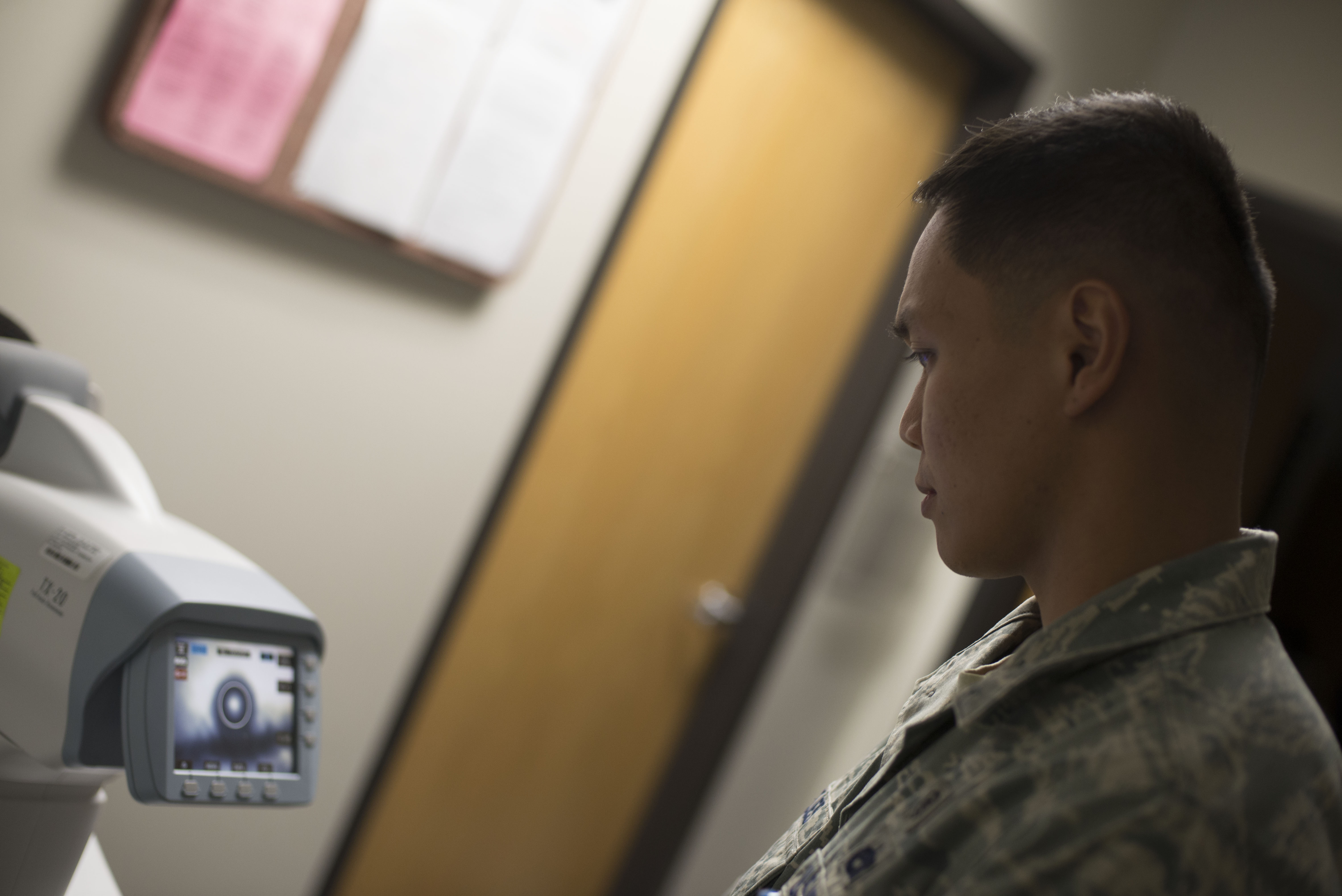 Optometry ensures Airmen’s eyes on mission > Moody Air Force Base ...