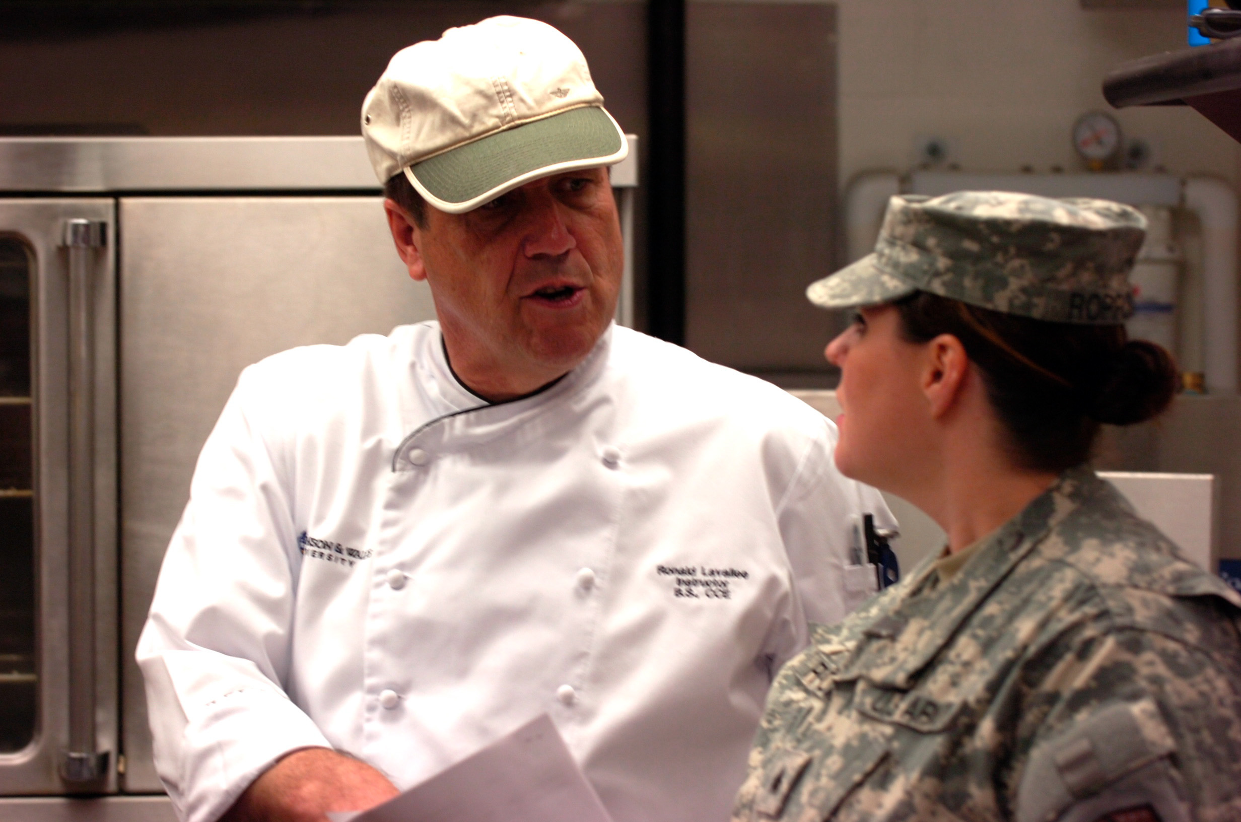 Colorado Guard cooks get training from respected industry chef ...