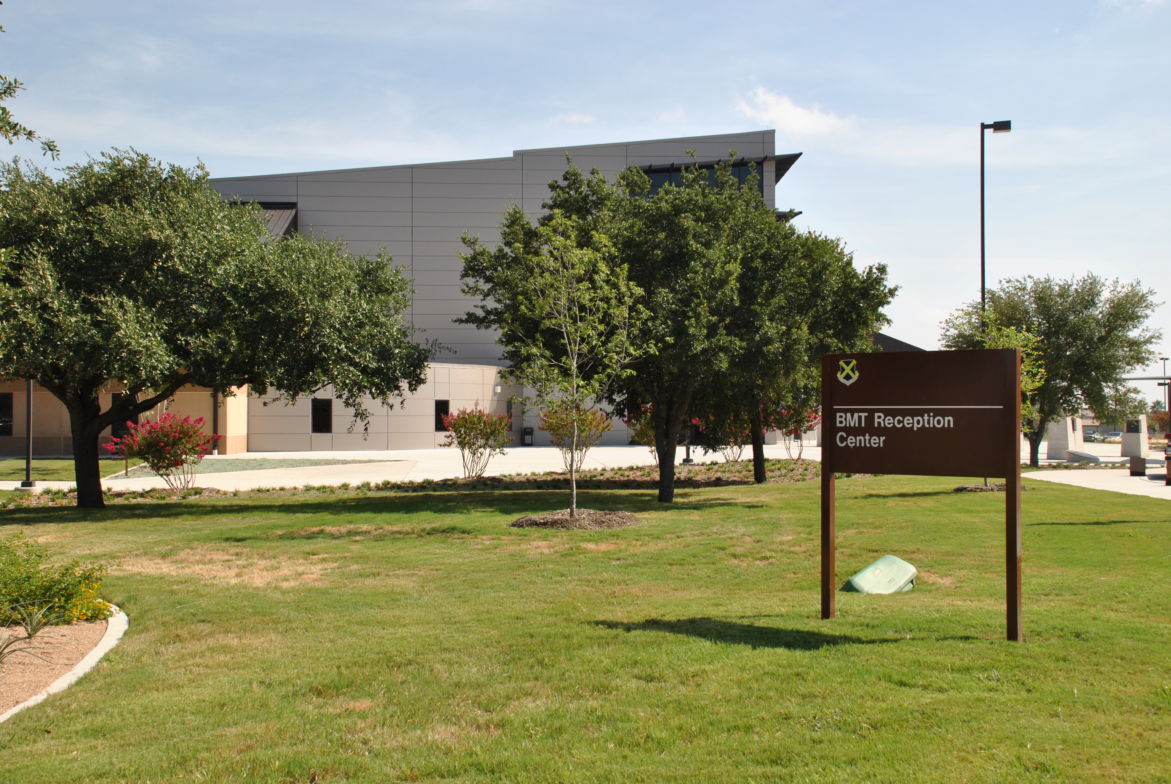 Officials open new 'Gateway to the Air Force' > Air Force Civil ...