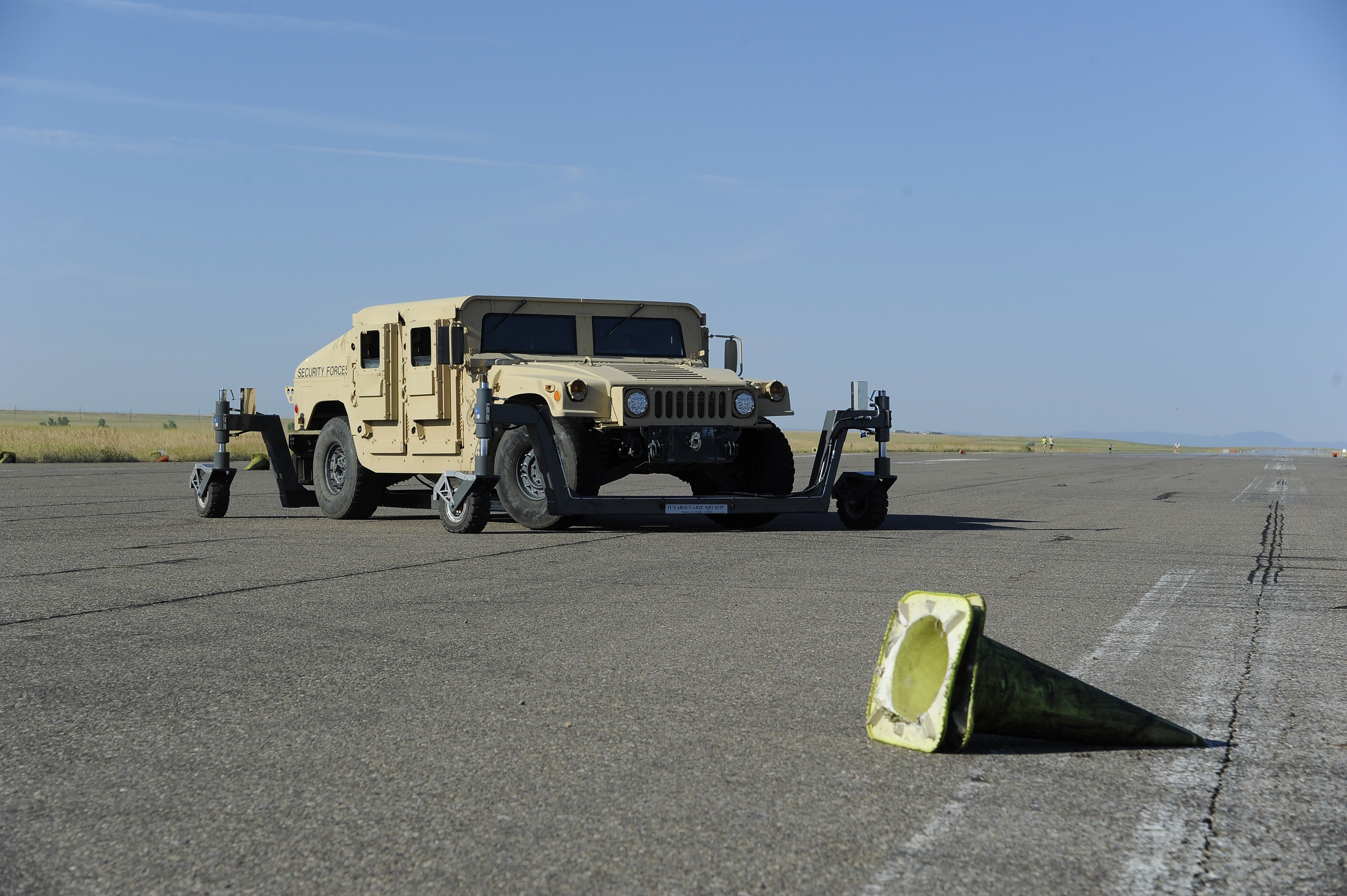 Skid trainers test Airmens’ skills, increase field safety > 20th Air ...