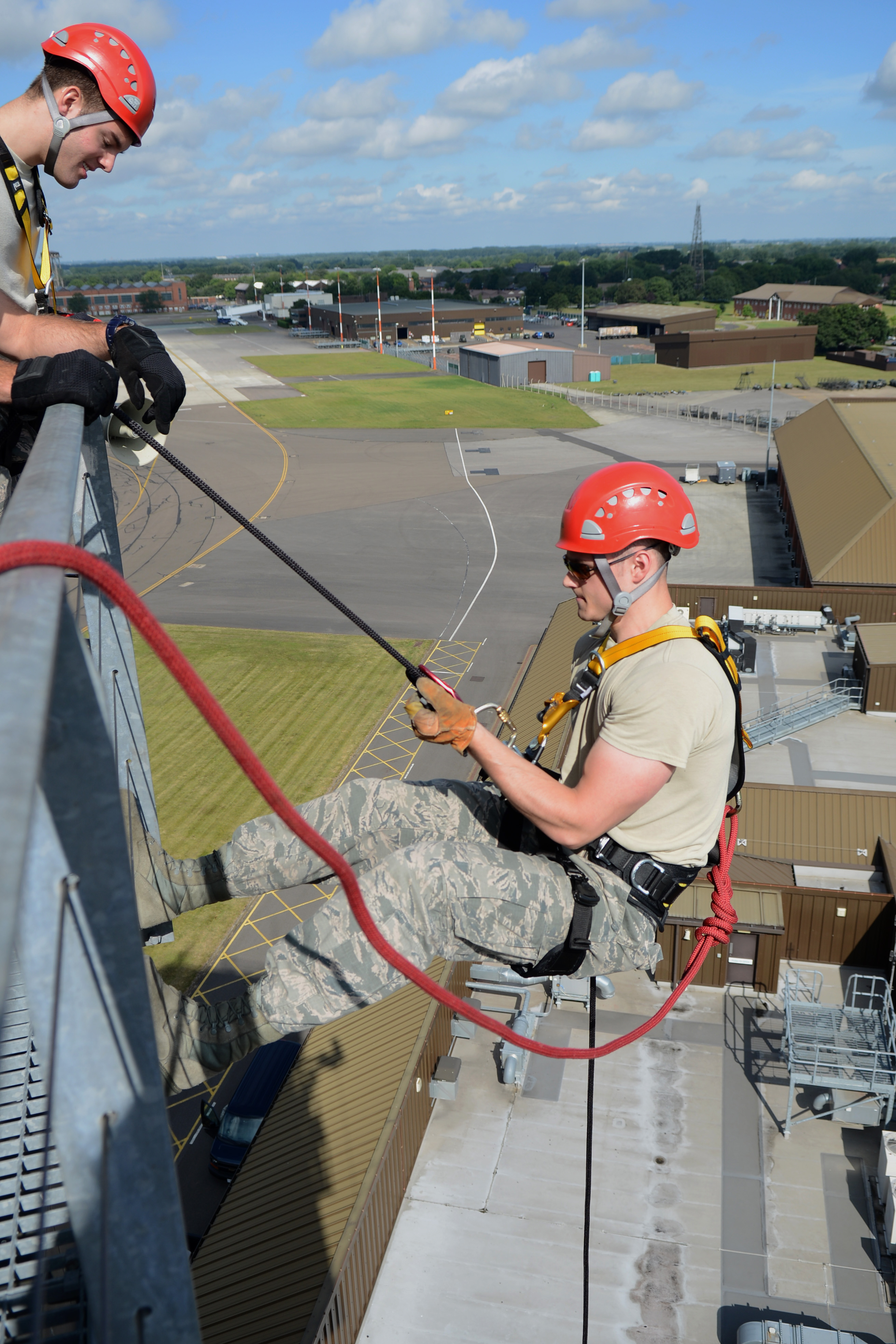 100th CES firefighters brave heights for training > Royal Air Force ...