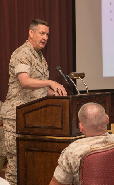 III MEF command leaders discuss top issues > United States Marine Corps ...