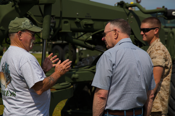 Past Meets Present 45 Years Later During Seabee Reunion > Seabee ...