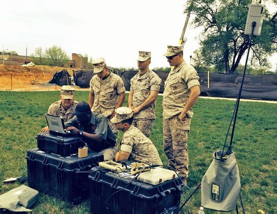 Marine officers train with unmanned bird > Deputy Commandant ...