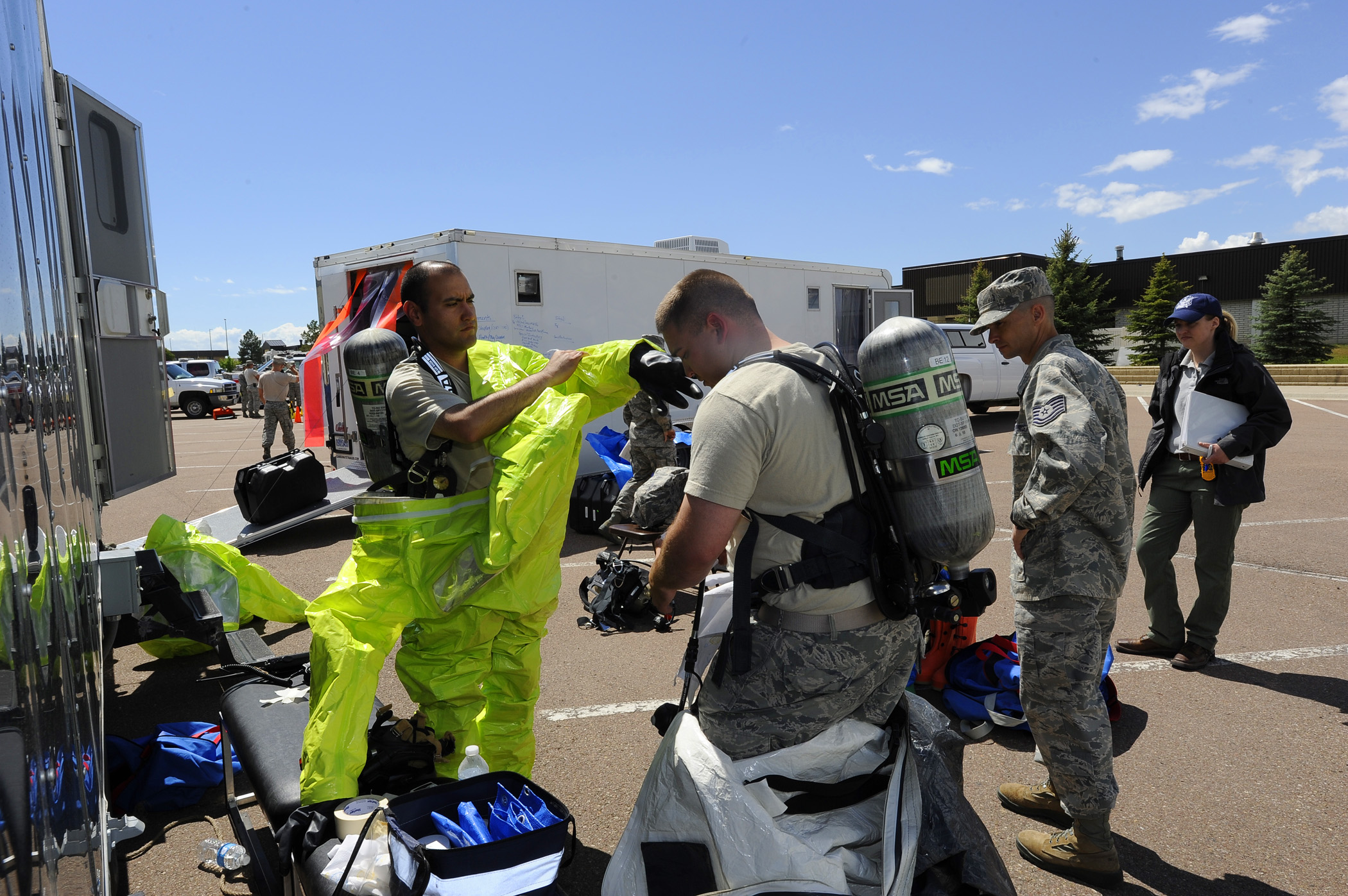 Training to accomplish the mission through teamwork > Malmstrom Air ...