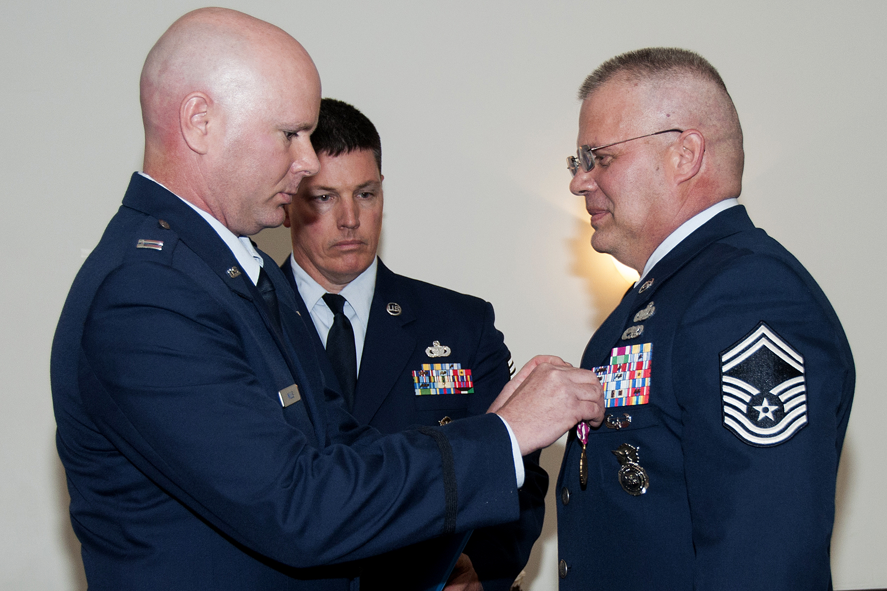 SMSgt. Paul Jarisch retires