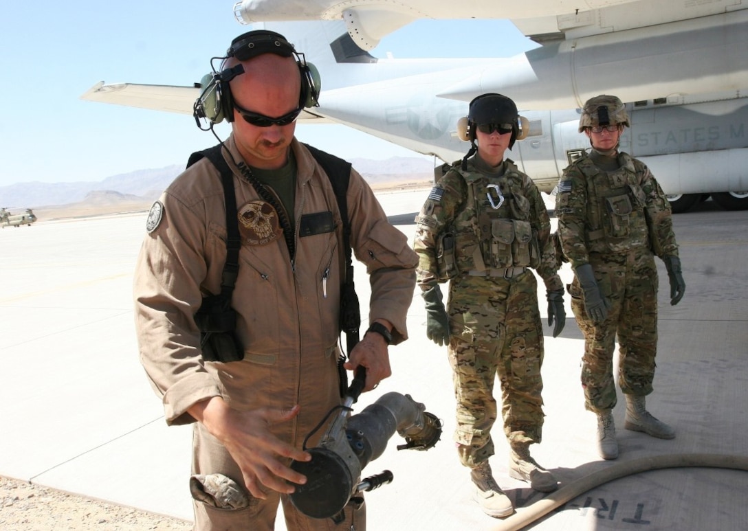 Marine Aircrew with Regional Command (Southwest) supports RC (South ...