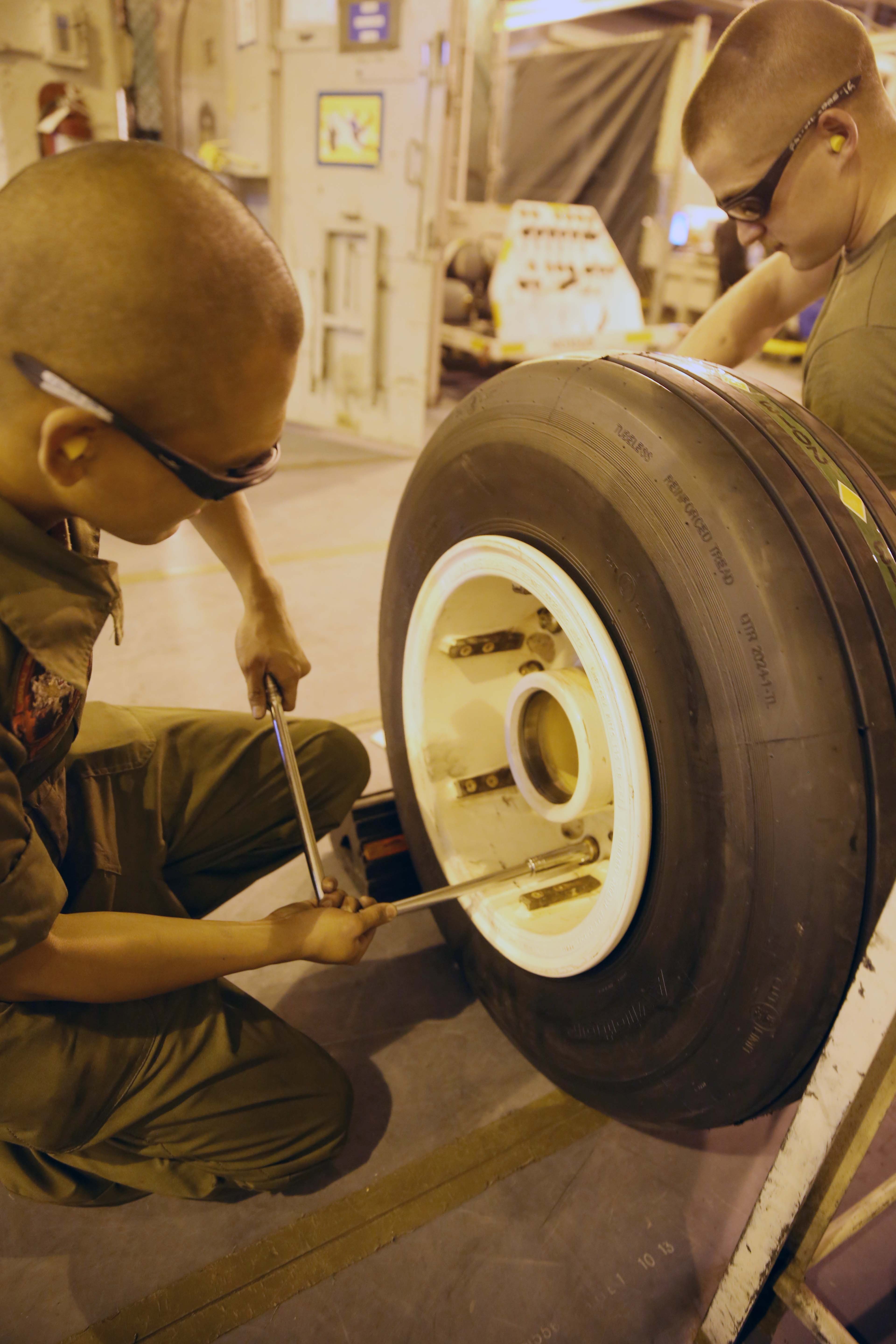 MALS-14 Marines sustain excellence