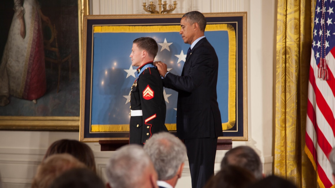 Marine corporal receives Medal of Honor > United States Marine Corps ...