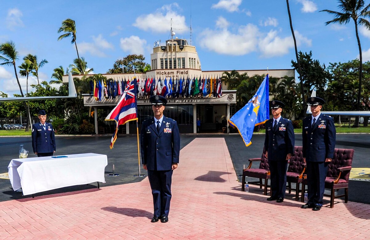 65th Airlift Squadron changes hands > 15th Wing > Article Display