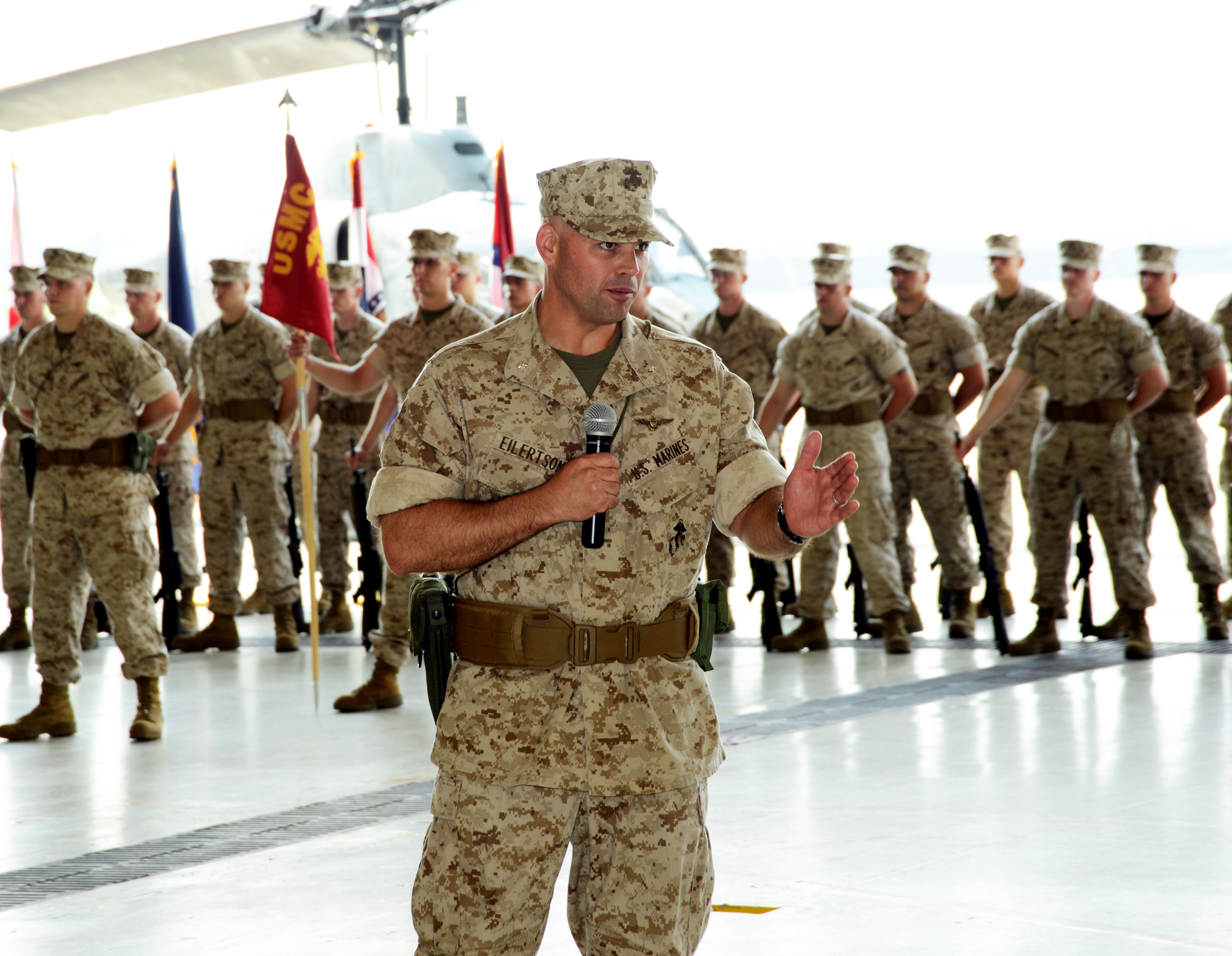 New commander takes over Marines’ MAG-49 Det A > Robins Air Force Base ...