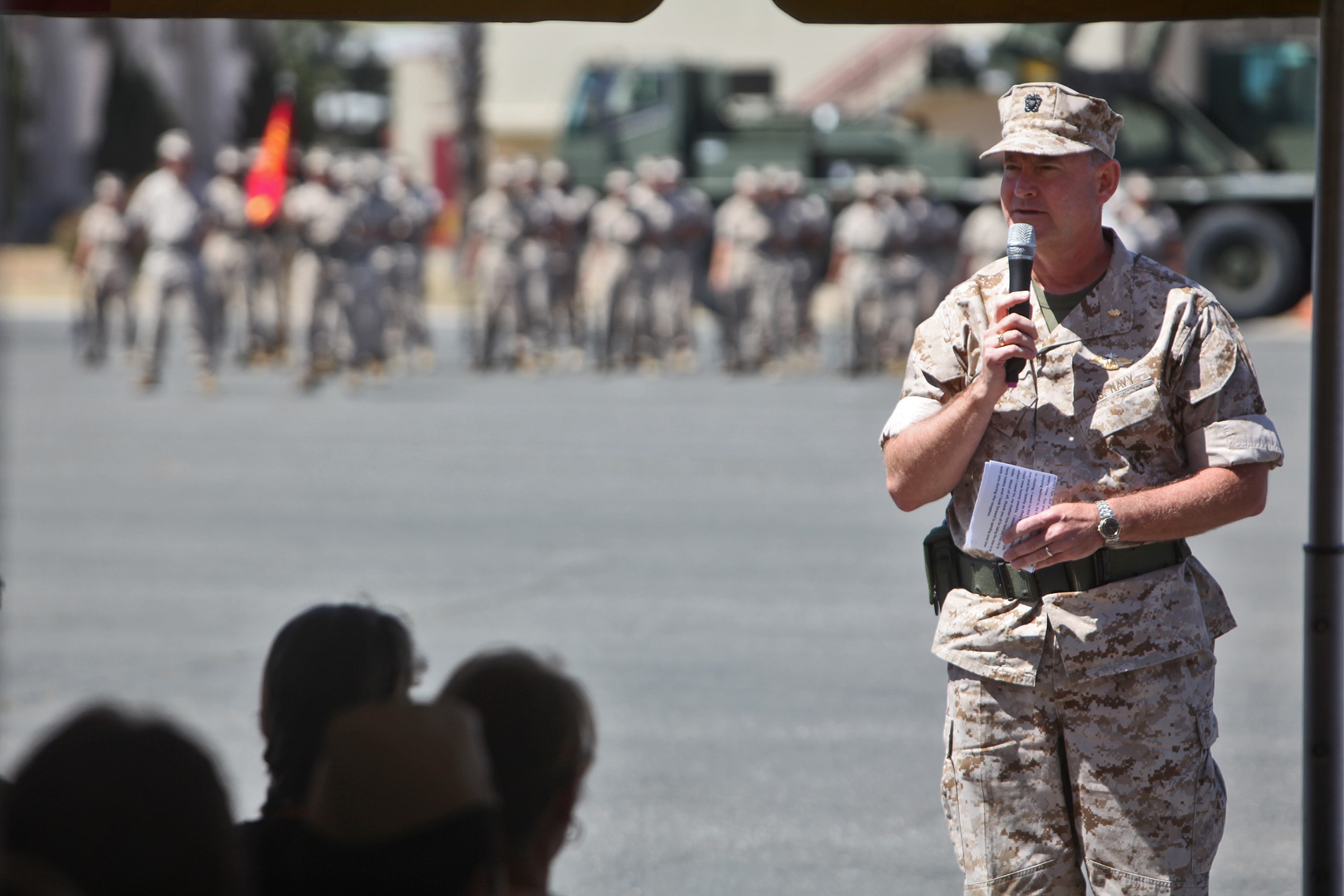 1st Med. Bn. hosts change of command ceremony > 1st Marine Logistics ...