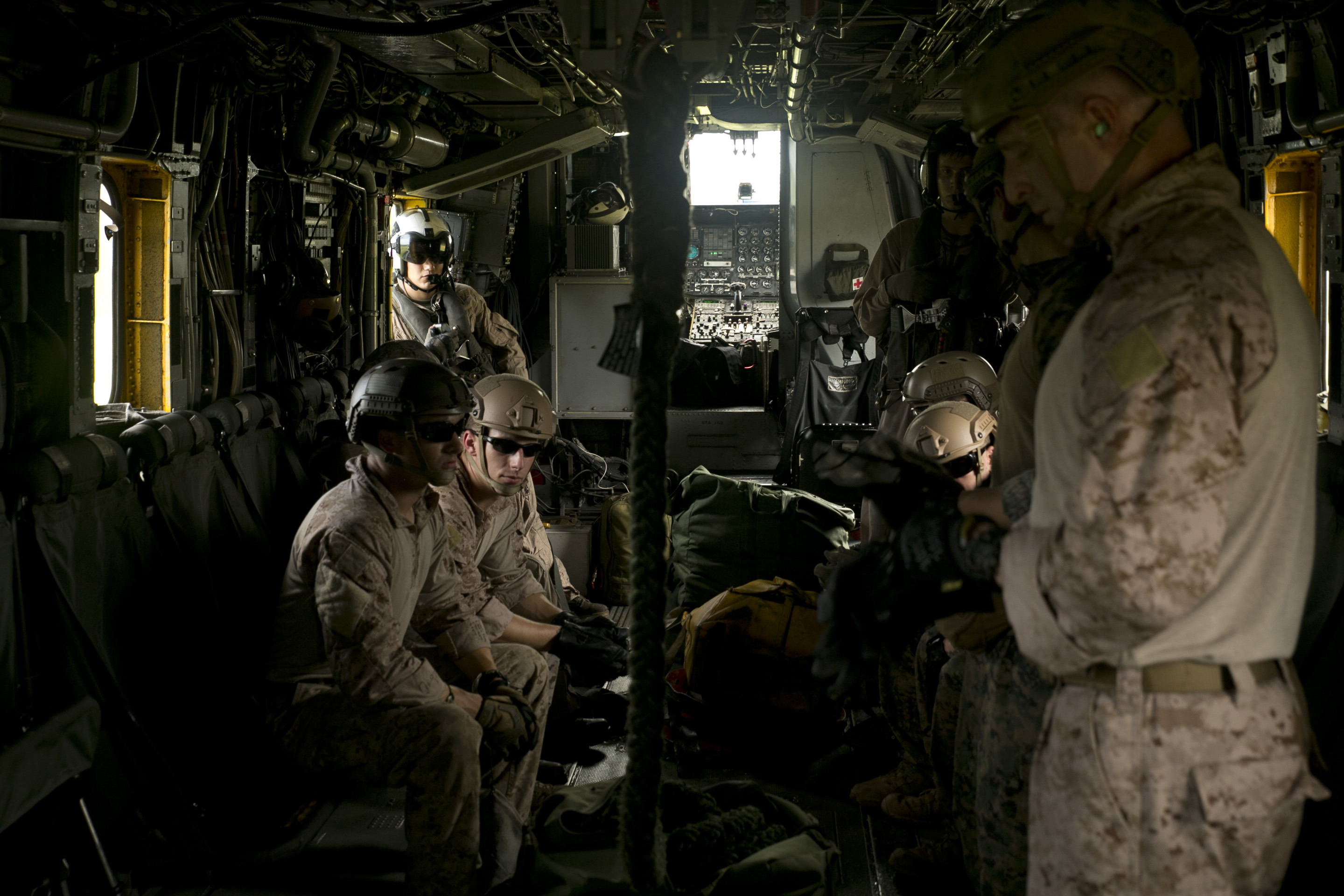 Reconnaissance Marines plunge into action for upcoming deployment