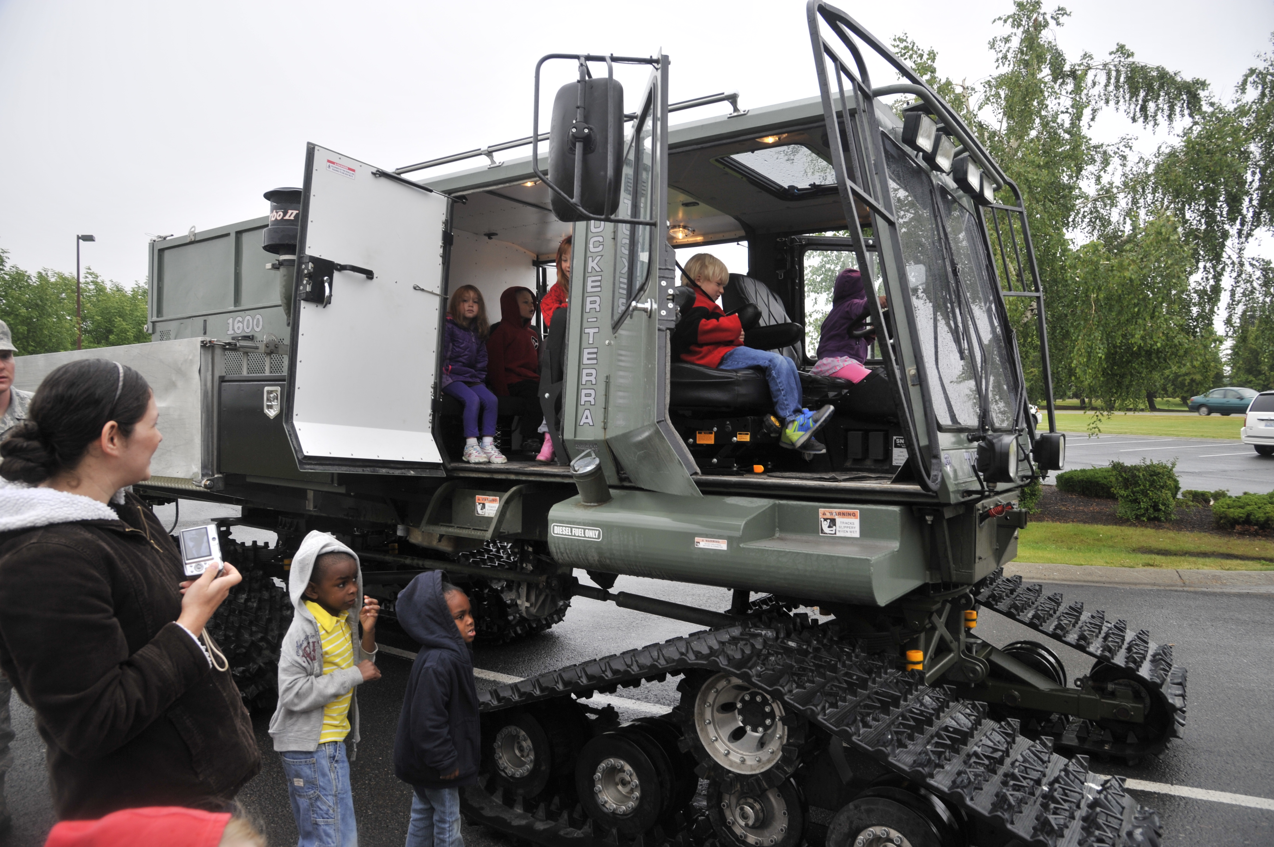 Fairchild Airmen educate CDC children > Fairchild Air Force Base ...