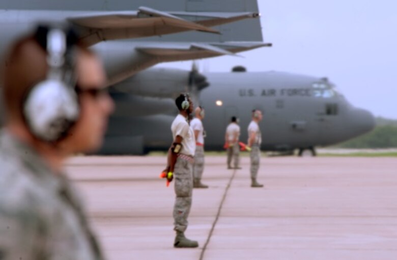 317th AG makes history with 21-ship formation > Dyess Air Force Base ...