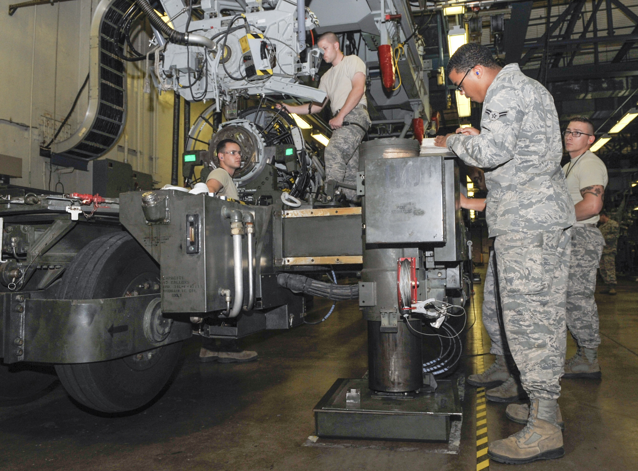 Munitions Airmen train to standard of excellence
