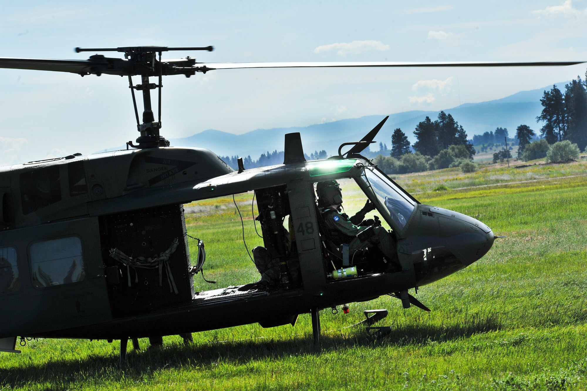 36th Rescue Flight gives 22nd Training Squadron students a lift ...