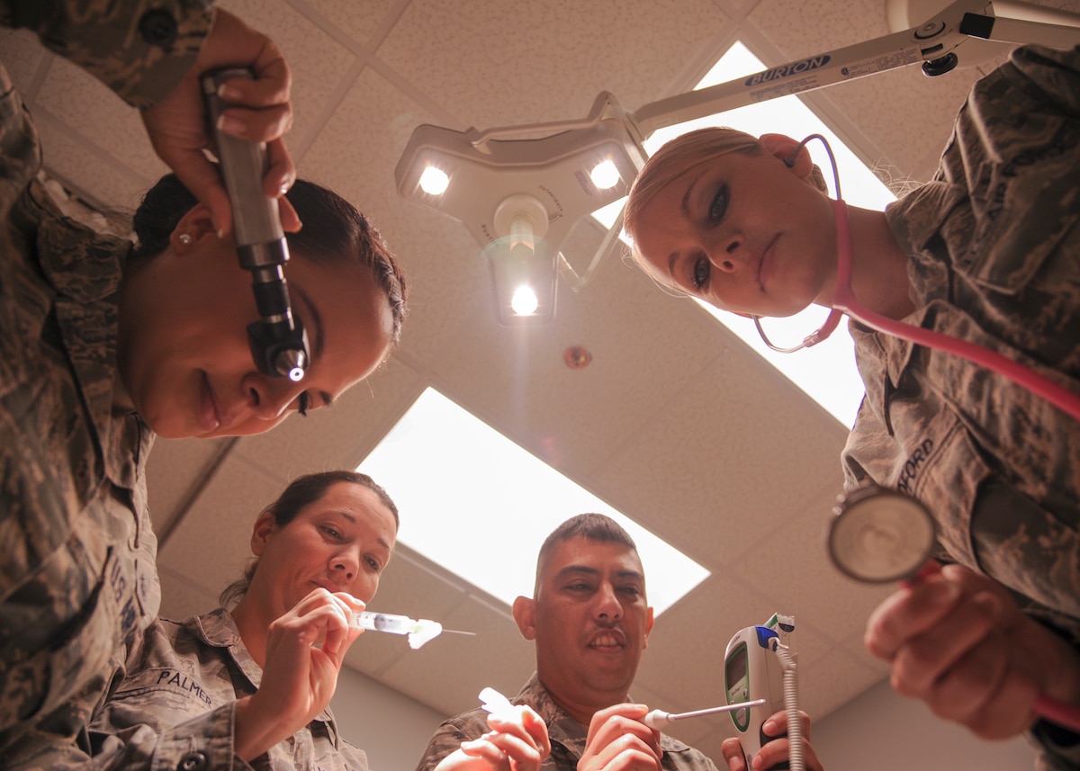 IDMT: The jack of all trades > Little Rock Air Force Base > Display