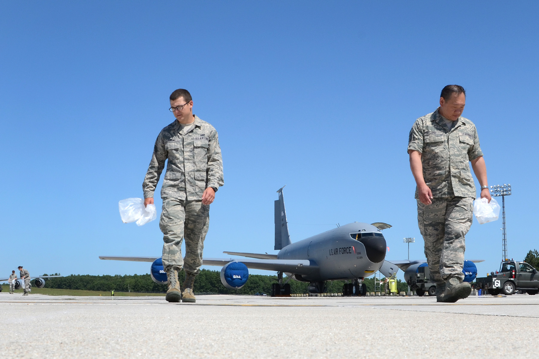 157 ARW Airmen collect more than 40 pounds of FOD > 157th Air Refueling ...