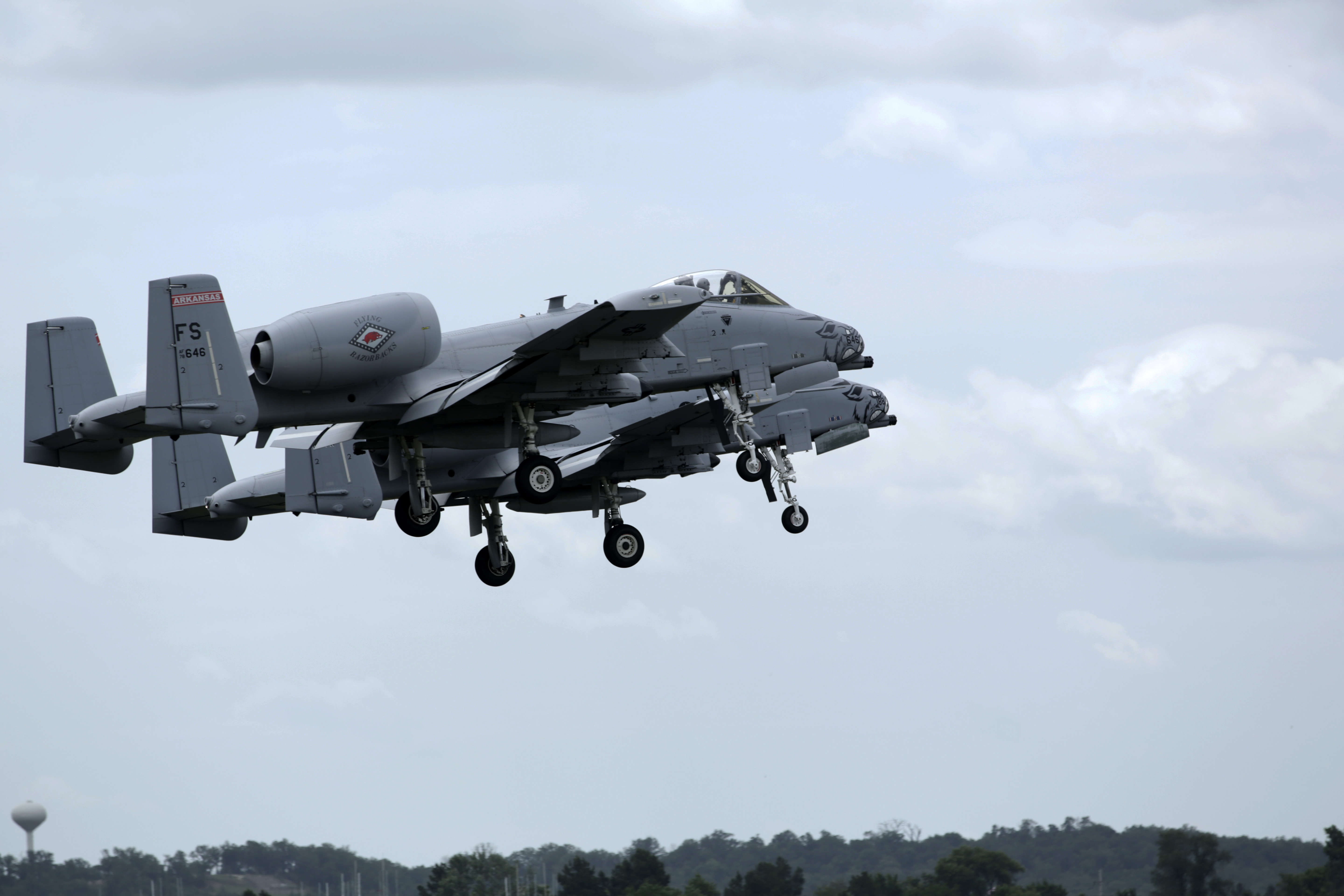 Flying Razorbacks bid farewell to A-10 aircraft > Air National Guard ...