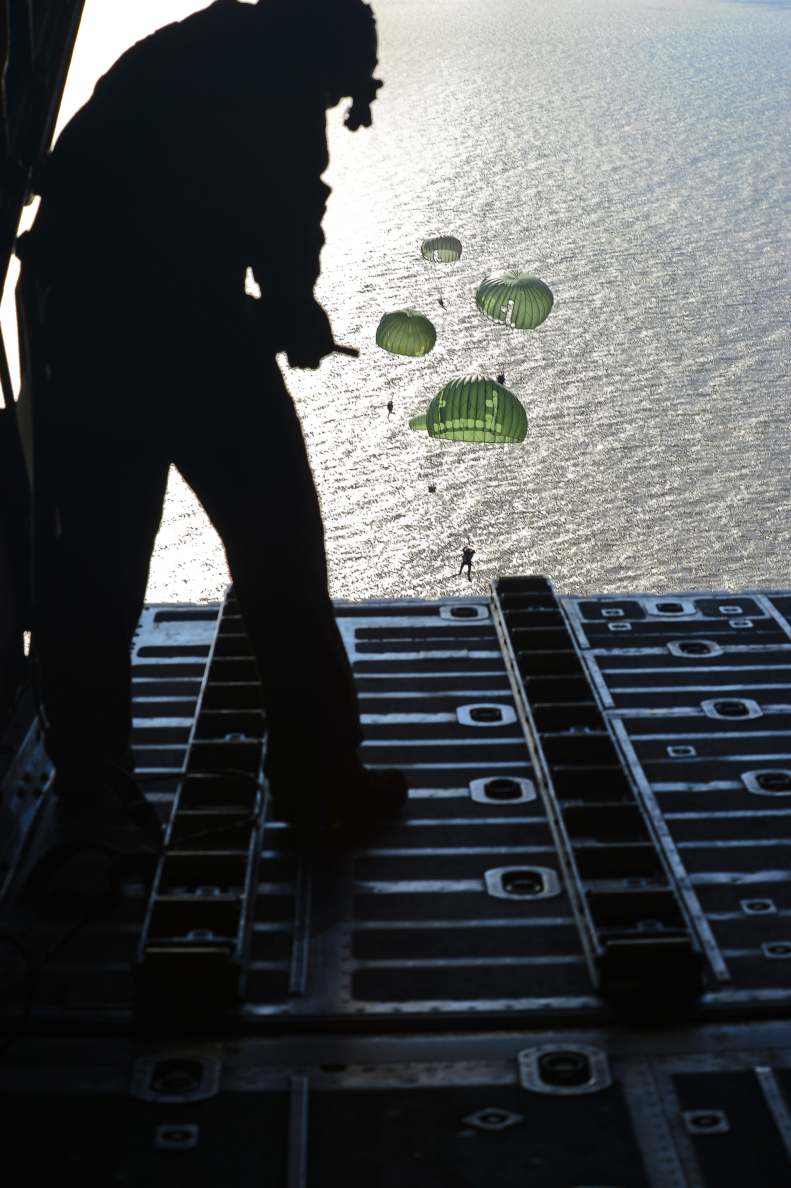 56th RQS, 7th SOS make a splash