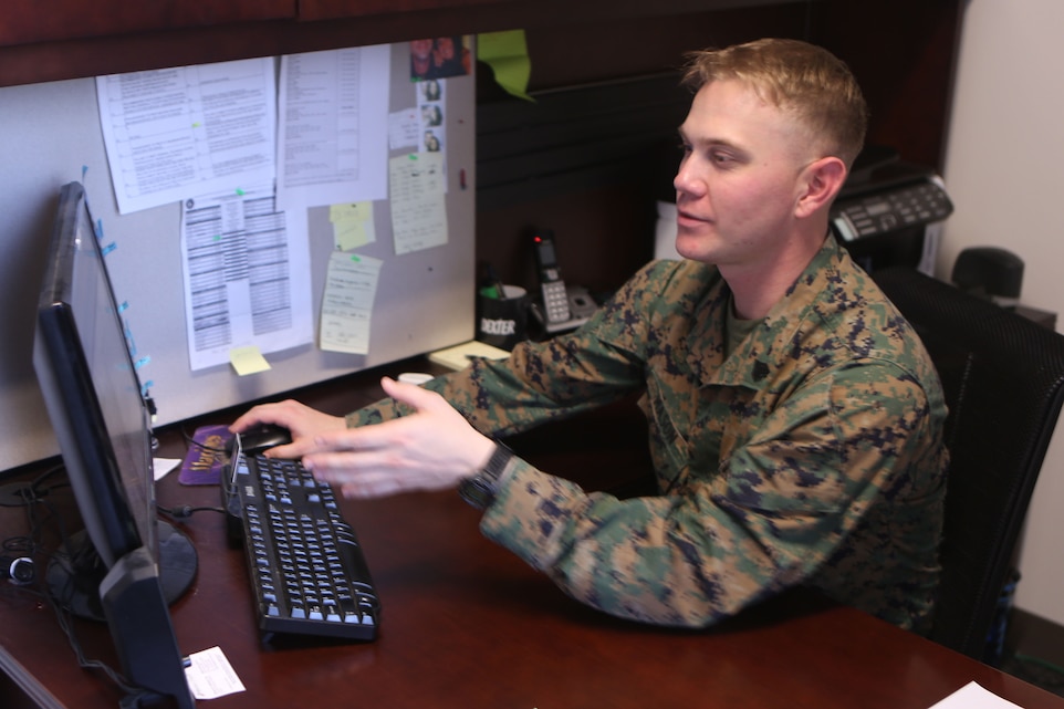 Nebraska Marine recieves Career Planner of the Year Award > United ...