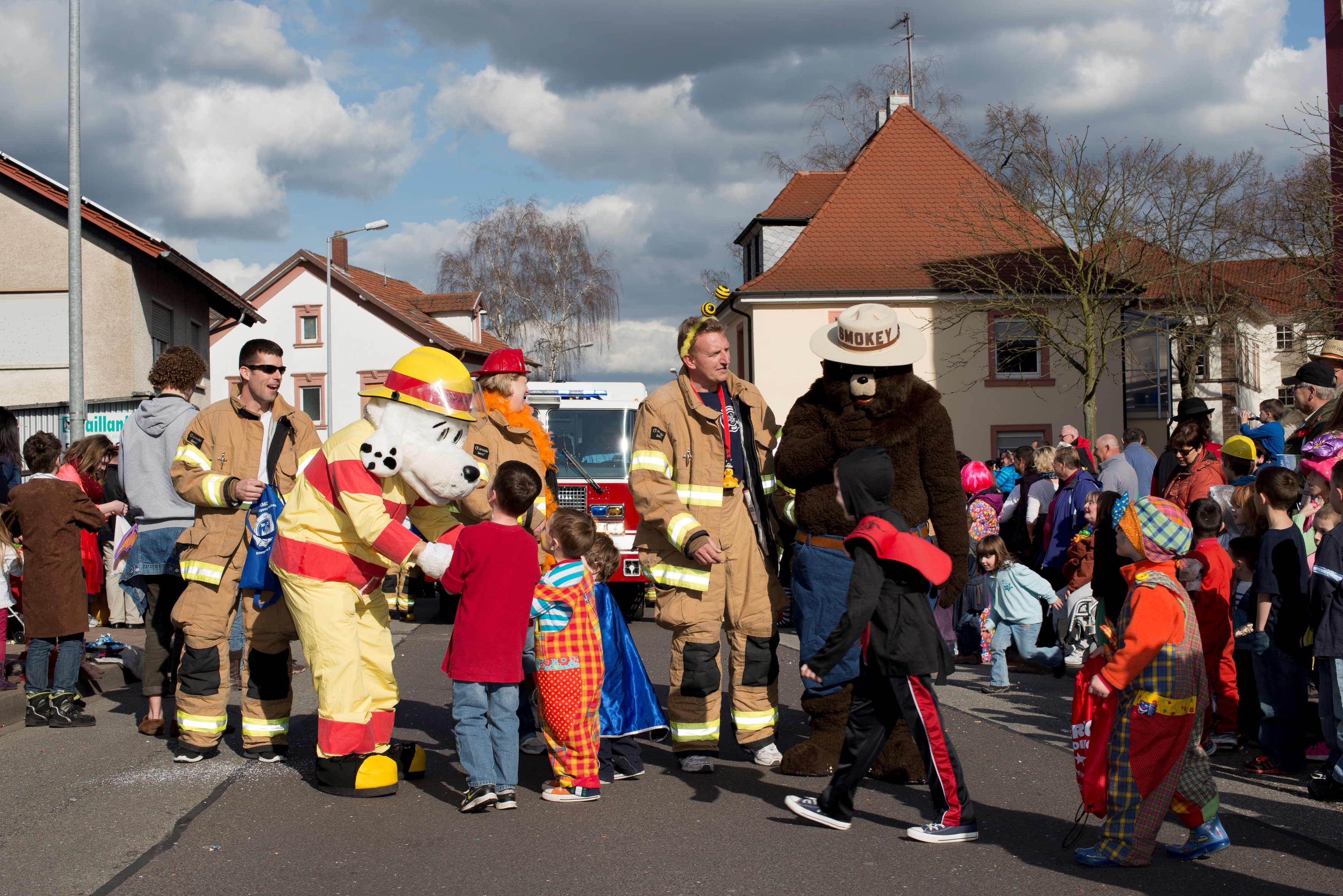 Family, friends find Fasching fun