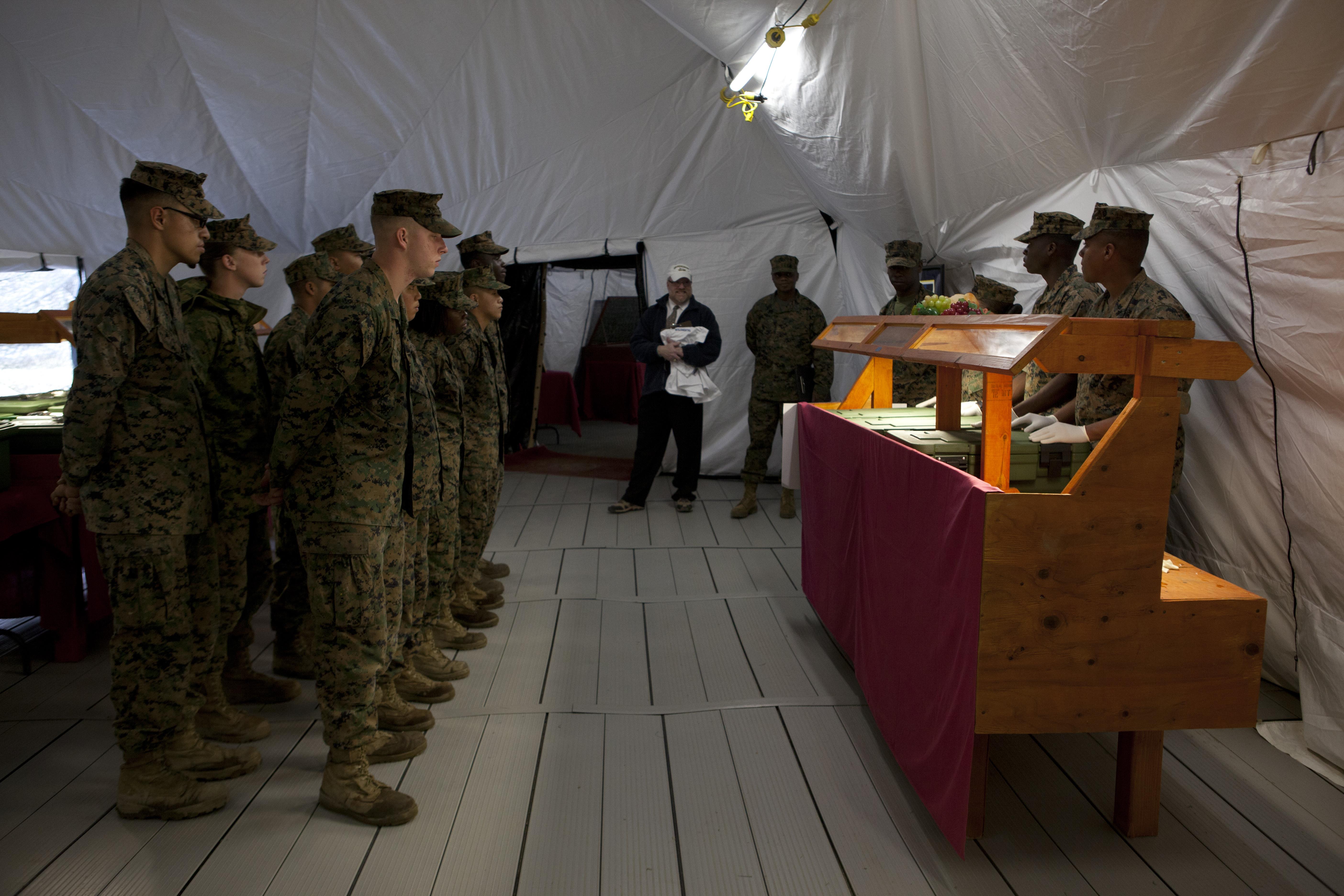 Food service Marines compete for best mess in Corps