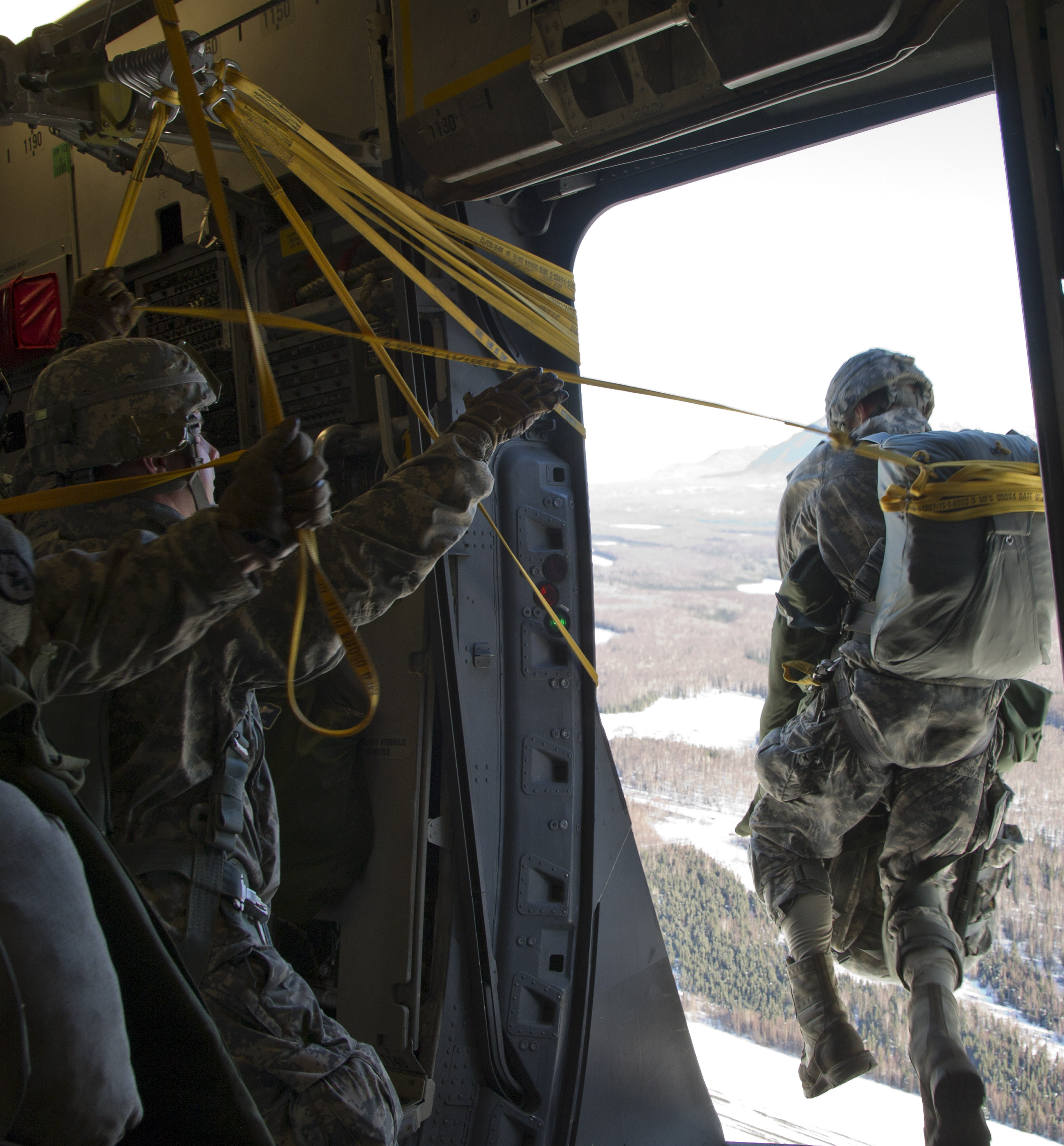 725th Brigade Support Battalion Air Drop > Pacific Air Forces > Article ...
