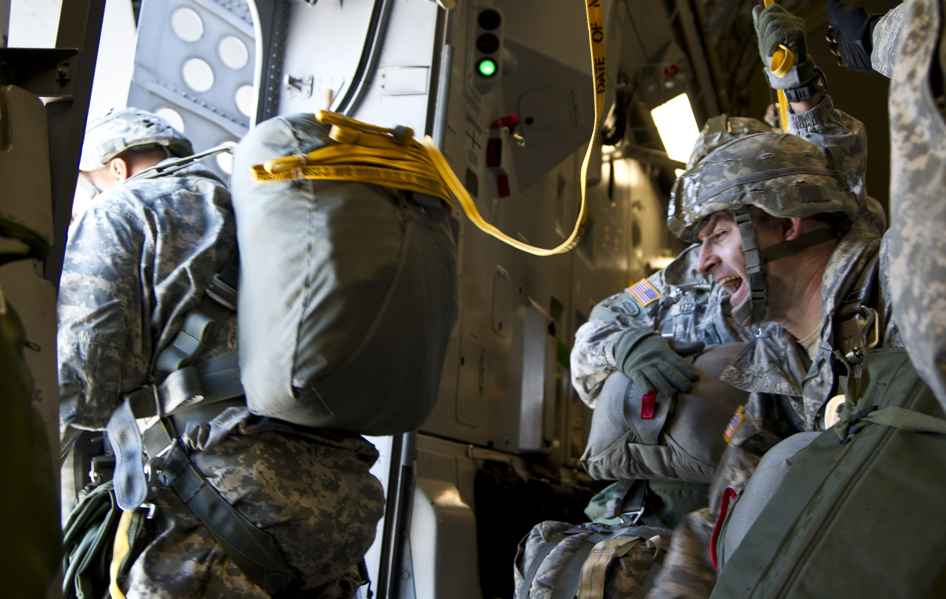 725th Brigade Support Battalion Air Drop > Joint Base Elmendorf ...