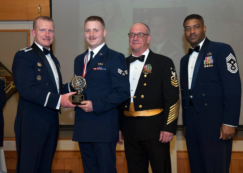 Malmstrom 2013 Annual Awards