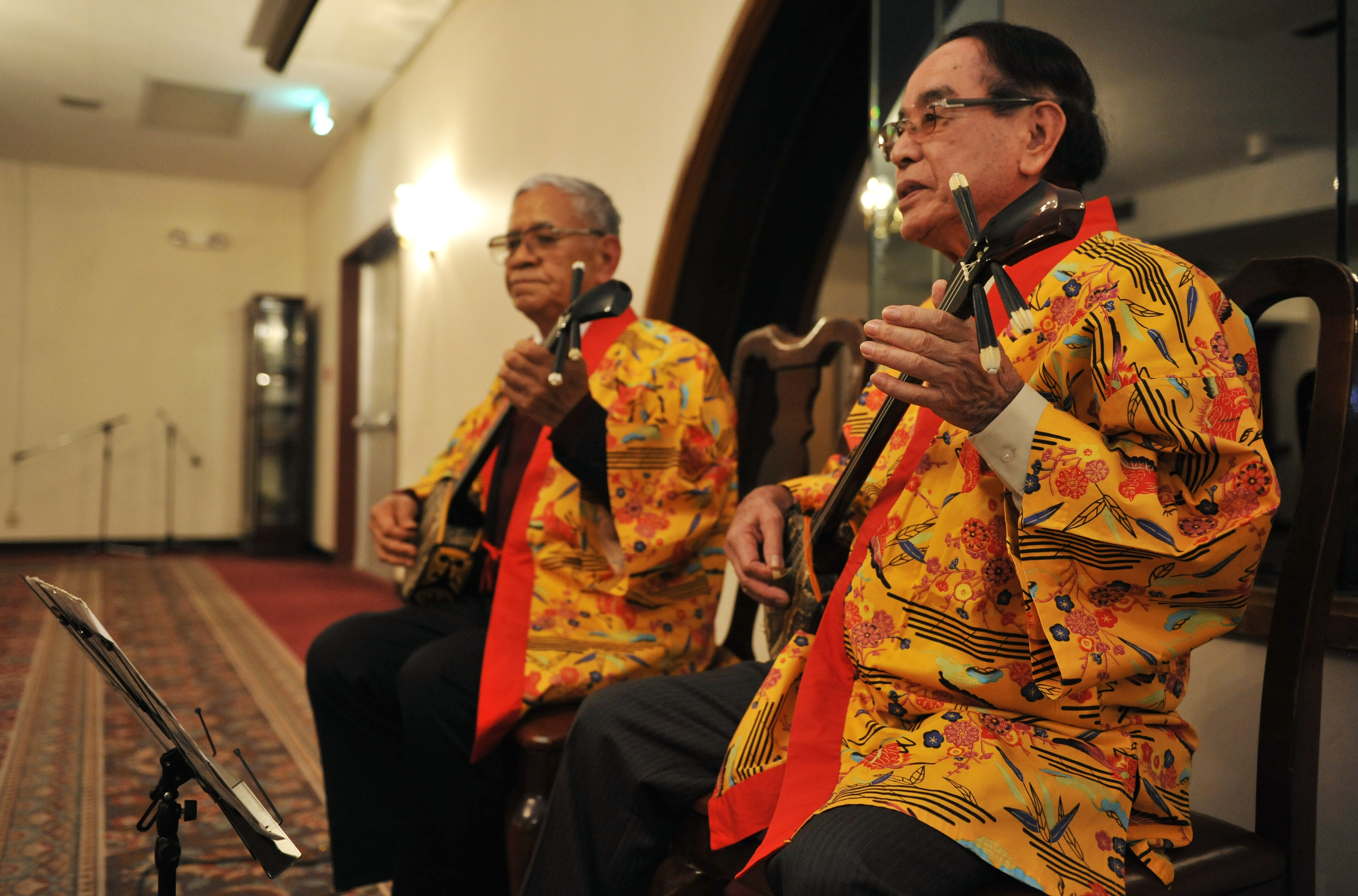 Kadena shows hospitality to JAAGA civic leaders > Pacific Air Forces ...