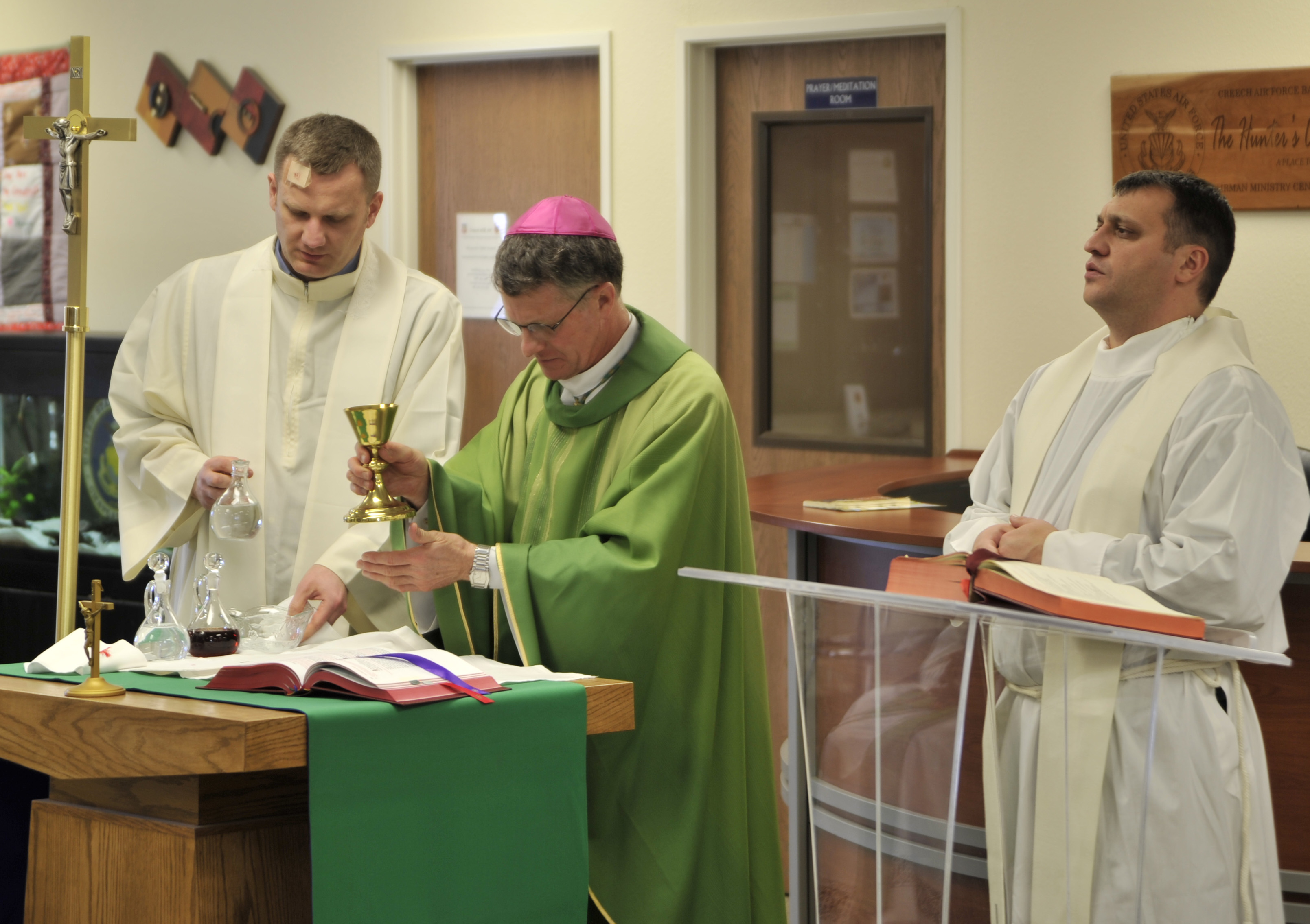 Chaplains invite civilian priests to 'Come Be With Us' > Creech Air ...