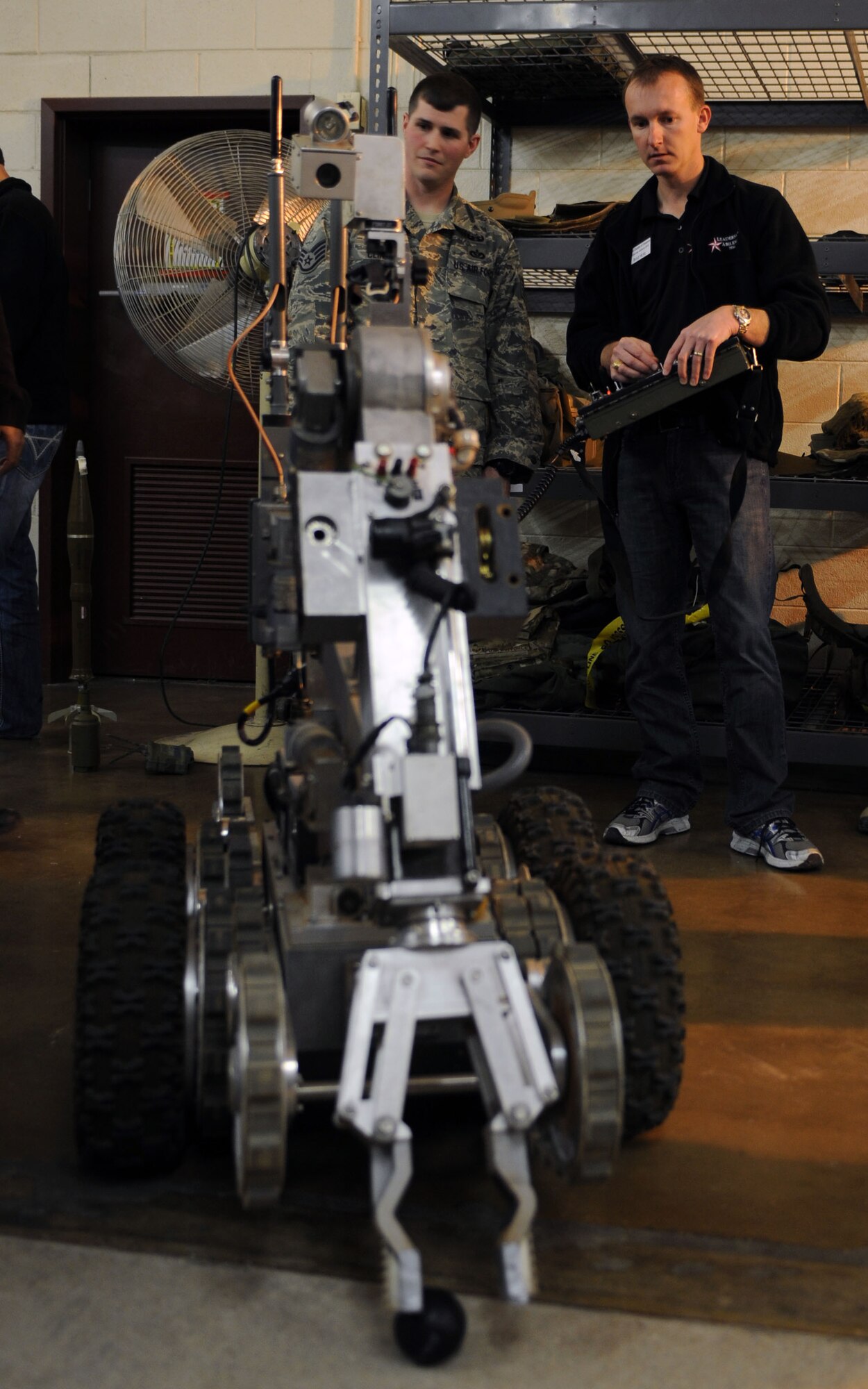 Abilene leaders get acquainted with Dyess > Dyess Air Force Base ...