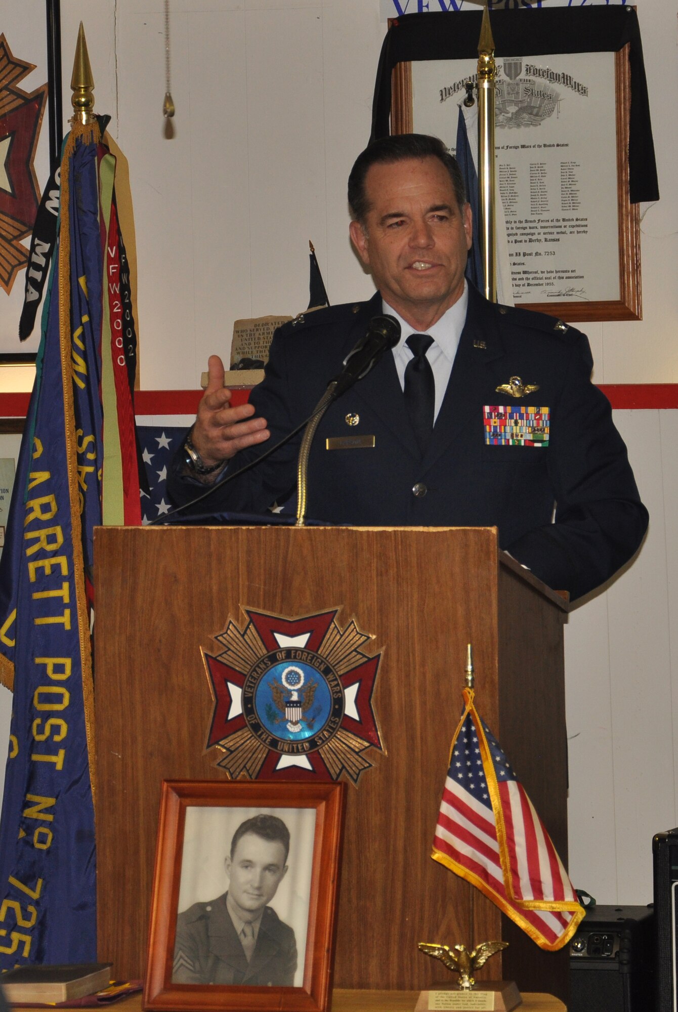 931st Commander presents flag to family of Wichita Silver Star ...