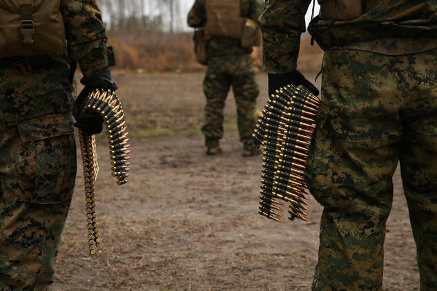 2nd LAAD completes grenade, machine gun qualifications > Marine Corps ...