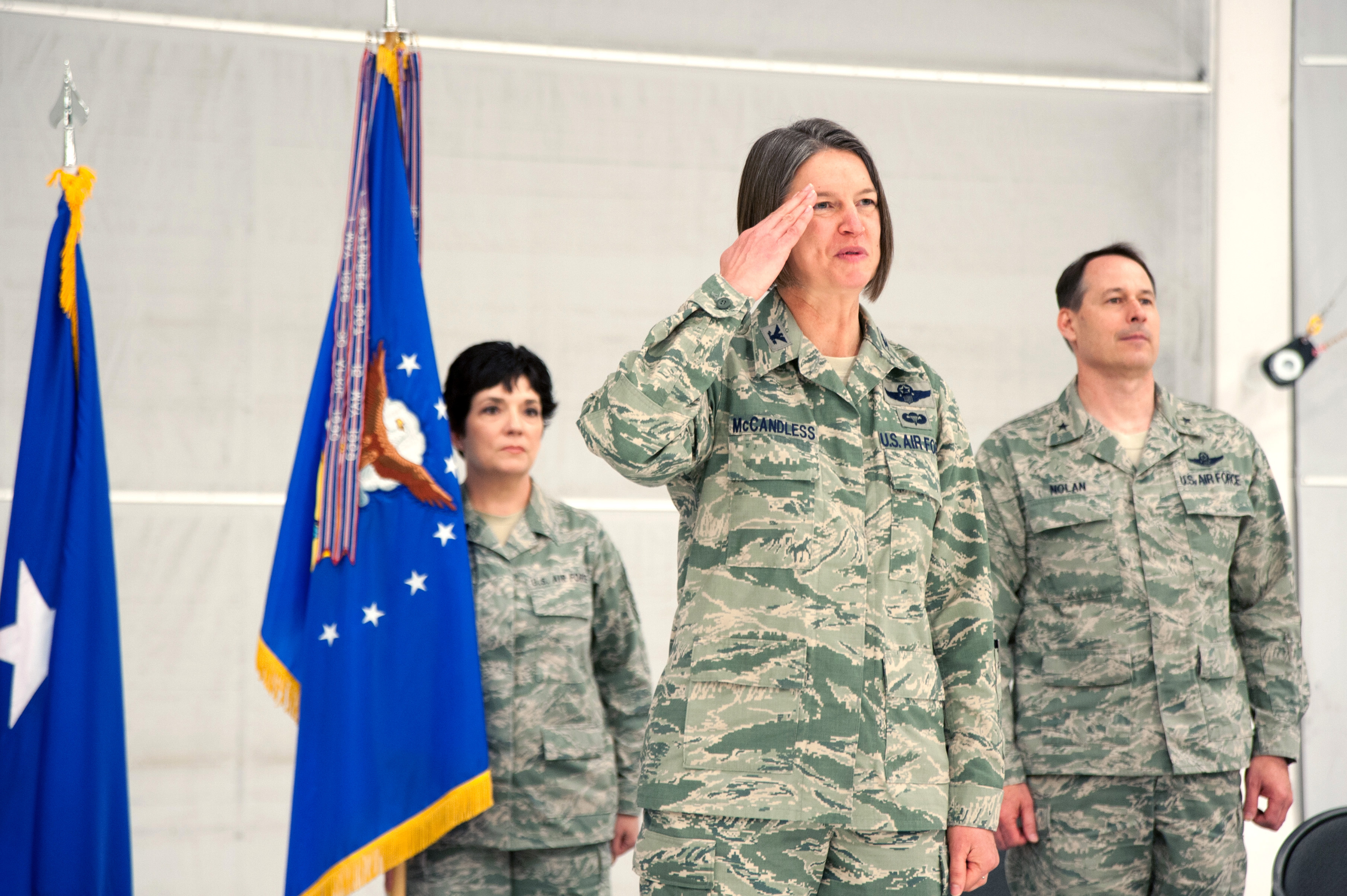 First female Idaho ANG wing commander > Air National Guard > Article ...