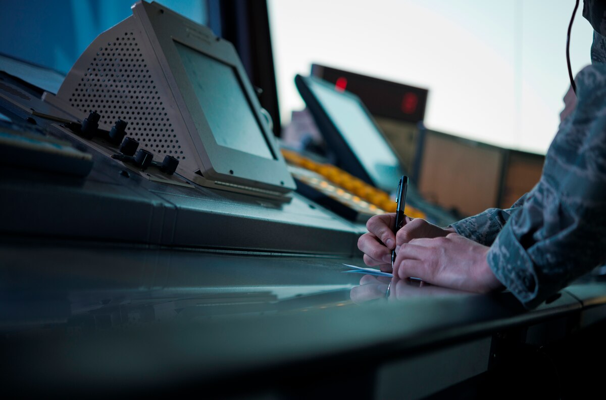 ATC Airmen aim for checkmate > Ramstein Air Base > Display