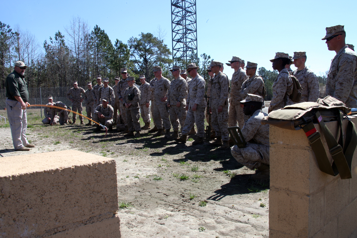Engineer Company Marines learn C-IED fundamentals
