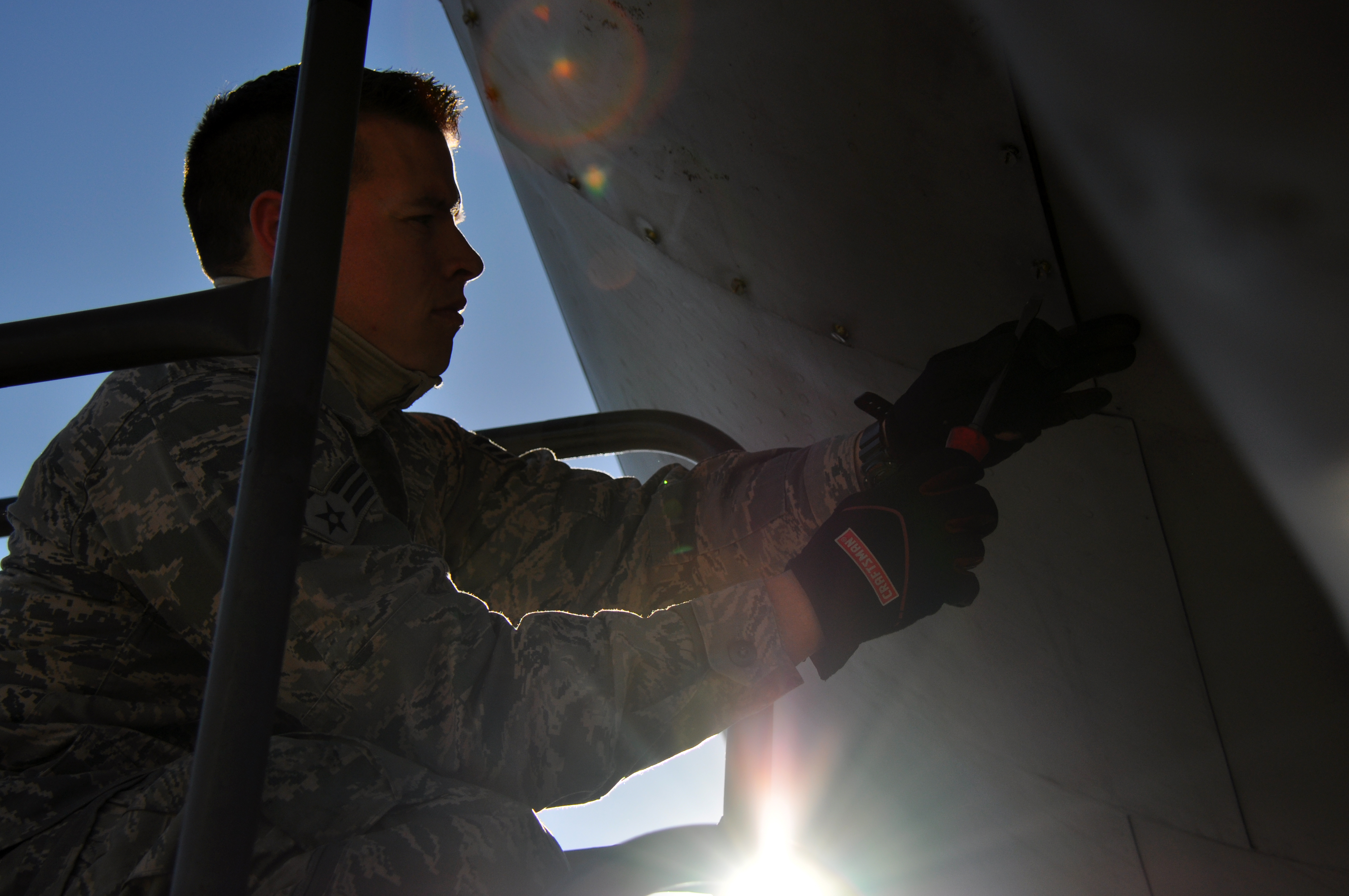 507th Stratotanker goes through Hourly Post Flight inspection > 507th ...
