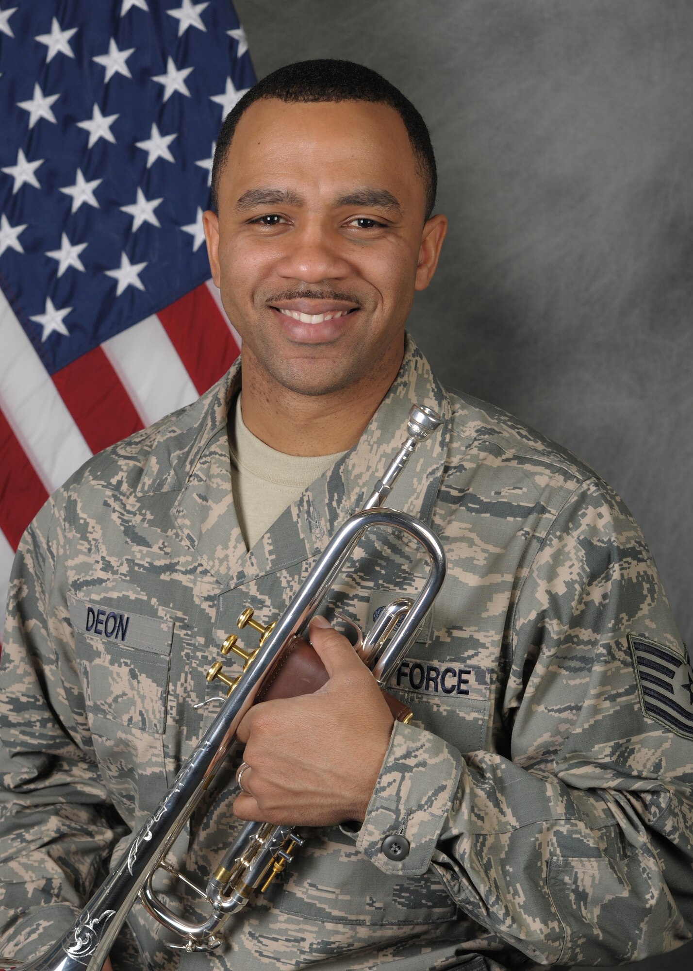 Two Airmen hit road with Tops in Blue > Royal Air Force Lakenheath ...