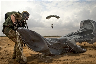 PARARESCUE PARACHUTE