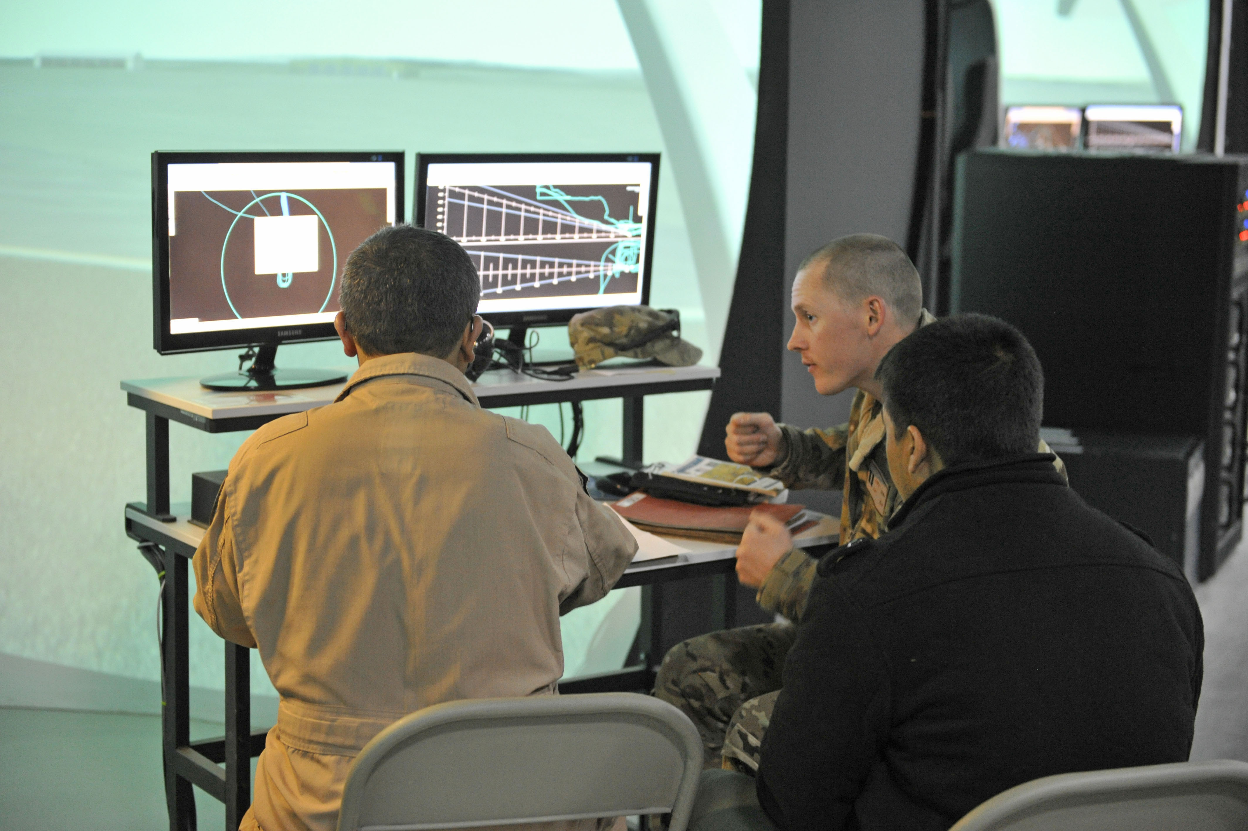 Air Advisors train Afghan pilots and maintainers > Air Force > Article ...