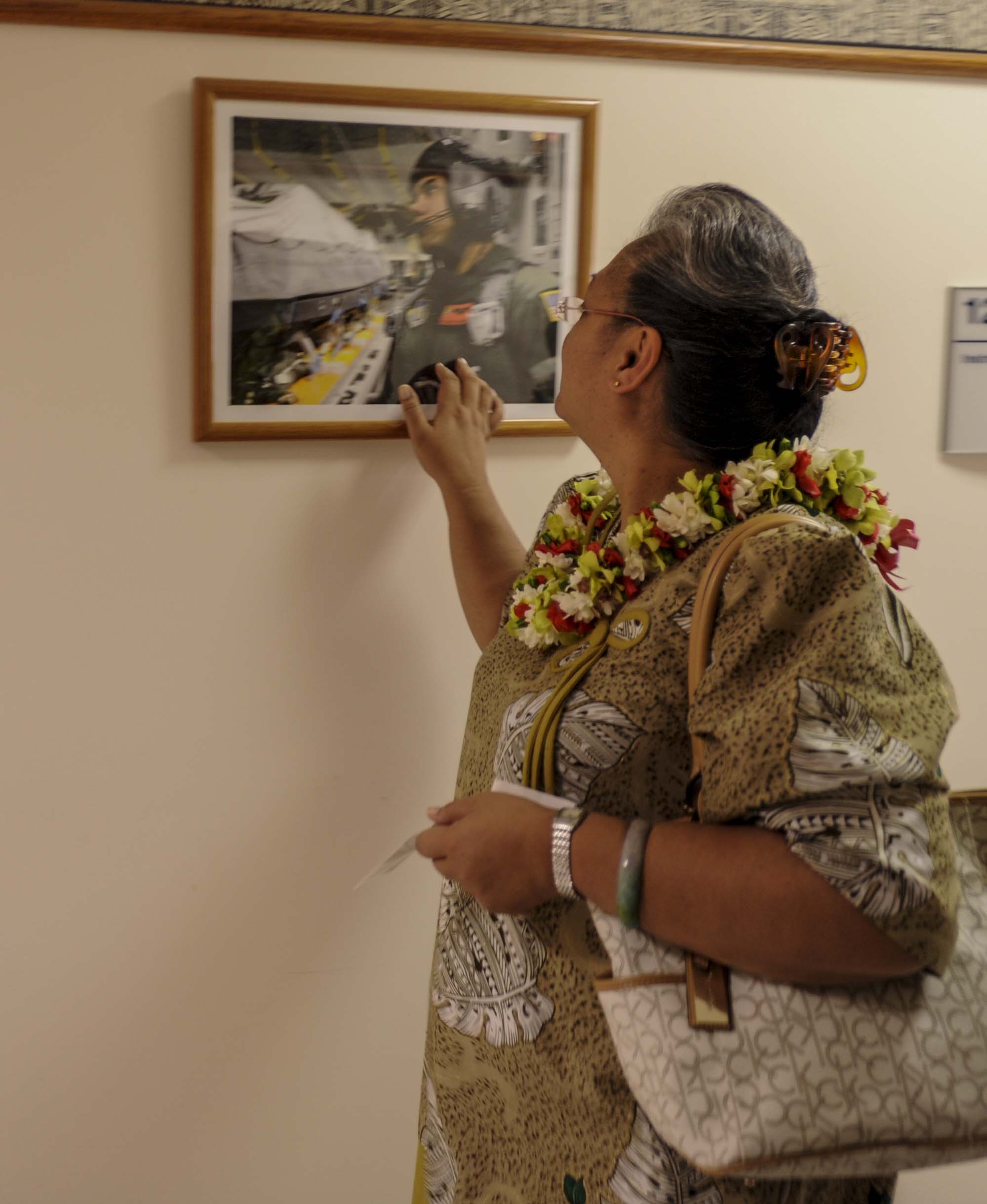 535th Airlift Squadron Auditorium rededicated to fallen Airman > 15th ...