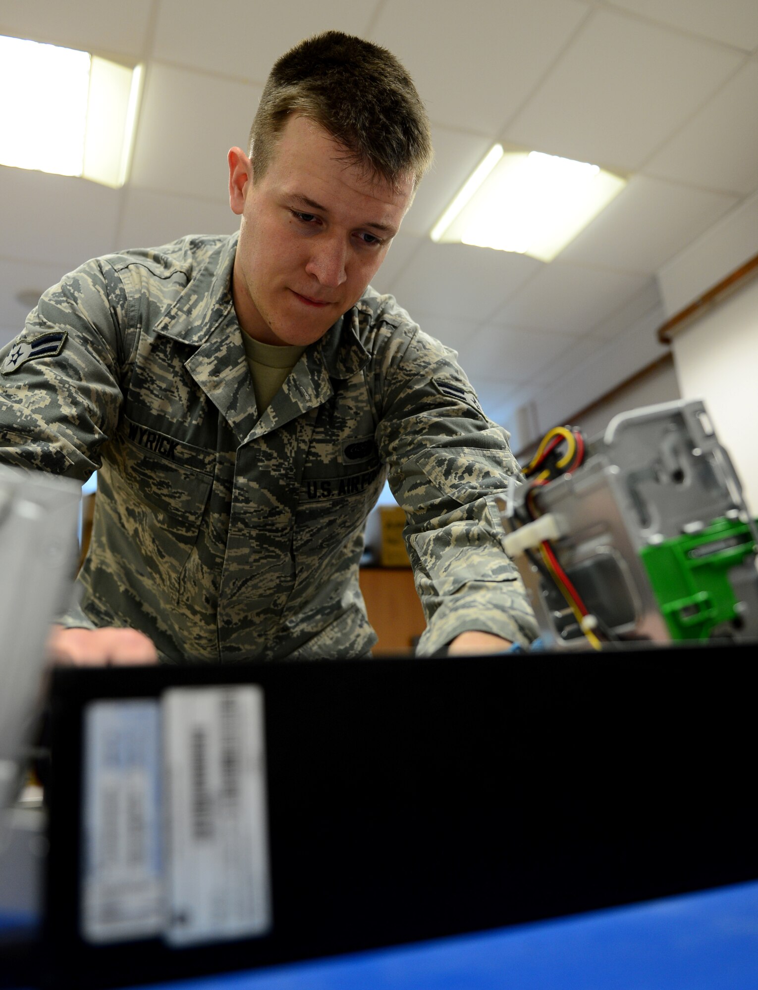 Liberty Spotlight shines on Client Systems Tech > Royal Air Force ...