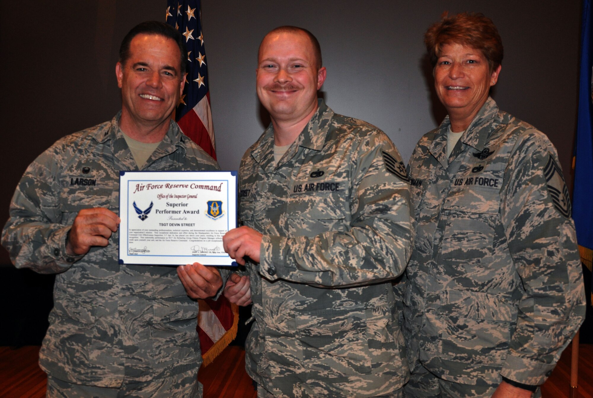 931st members recognized during Commander's Call > 931st Air Refueling ...