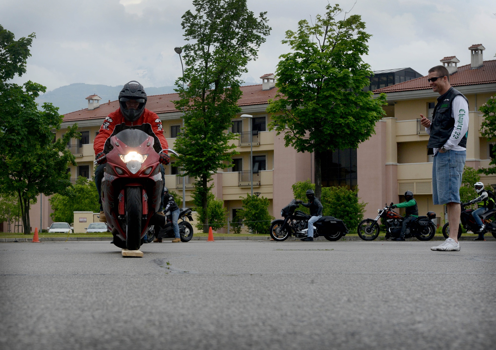 Moto rodeo gathers 2-wheel enthusiasts > Aviano Air Base > Display