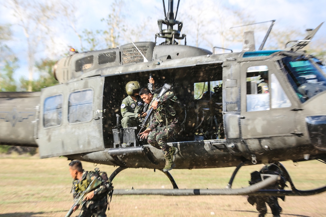 Air assault training